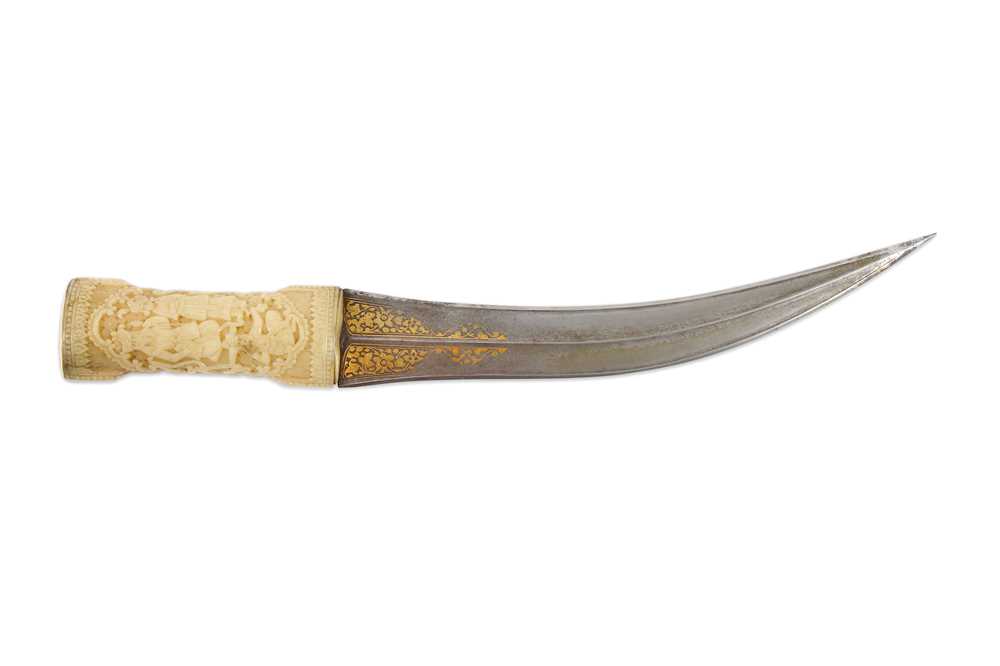Lot 133 - A QAJAR BONE-HILTED DAGGER (KHANJAR) Iran,