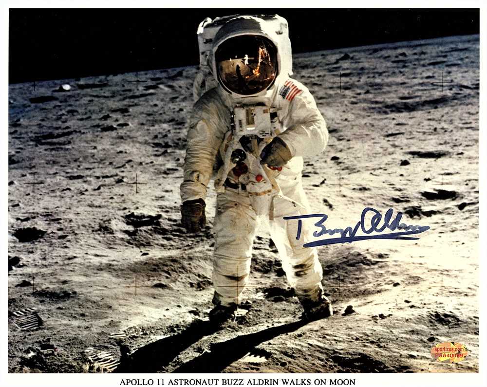 Lot 365 - Apollo 11.- Buzz Aldrin Colour Apollo 11