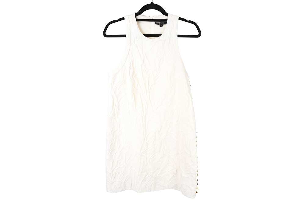 Lot 413 - Gucci White Textured Dress, raised floral