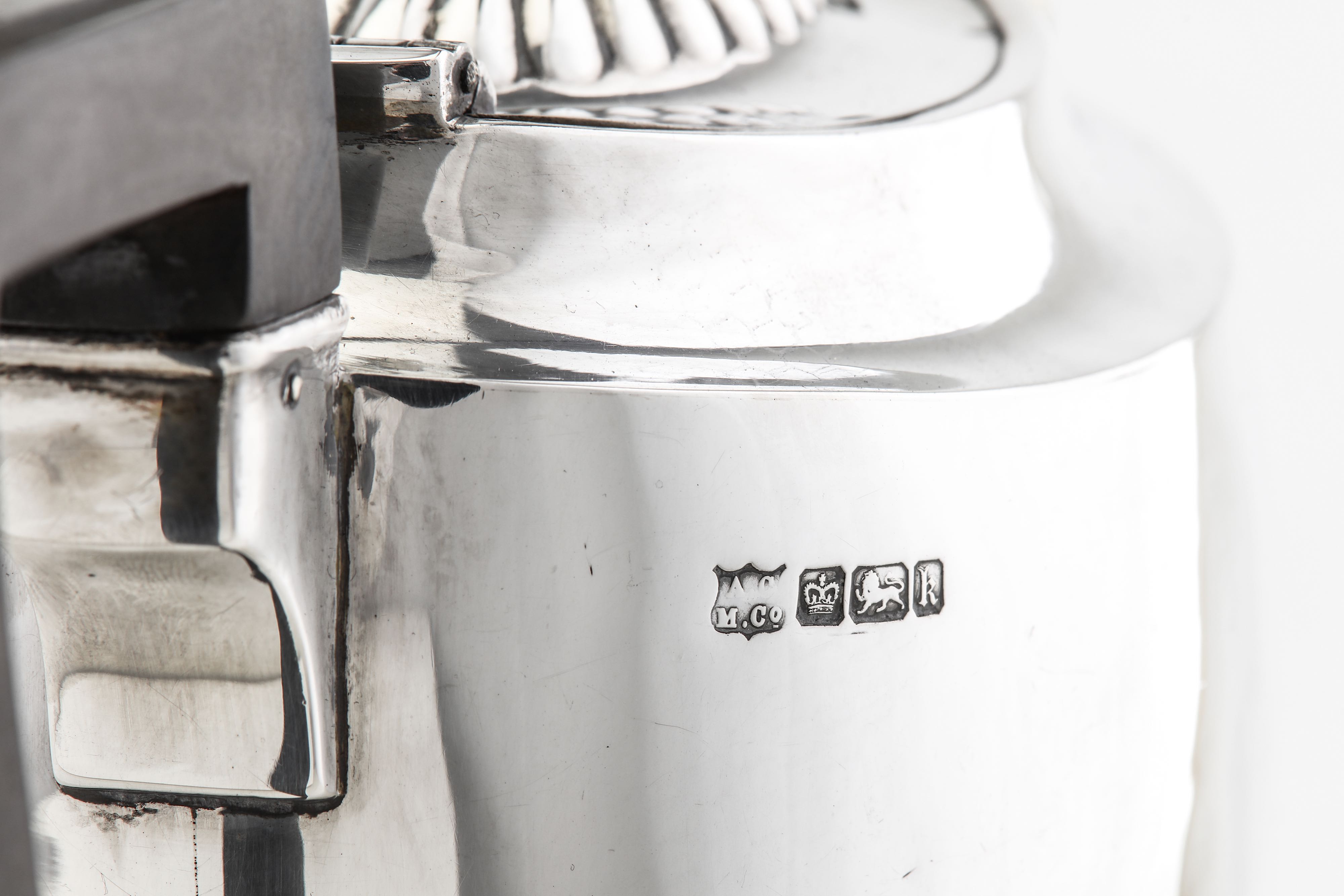 Lot 240 - A matched Edwardian sterling silver