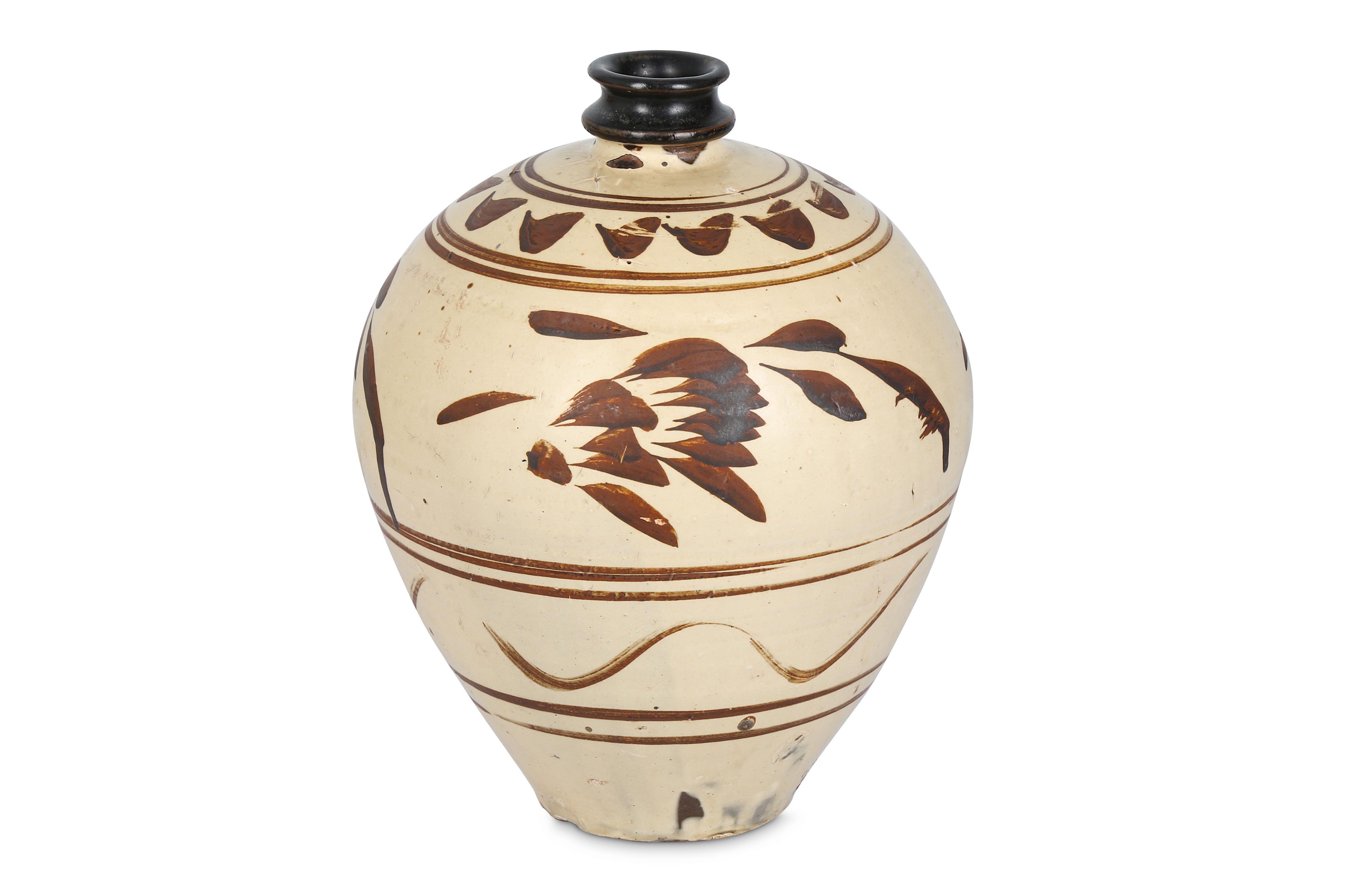 Lot 483 - A CHINESE CIZHOU VASE.