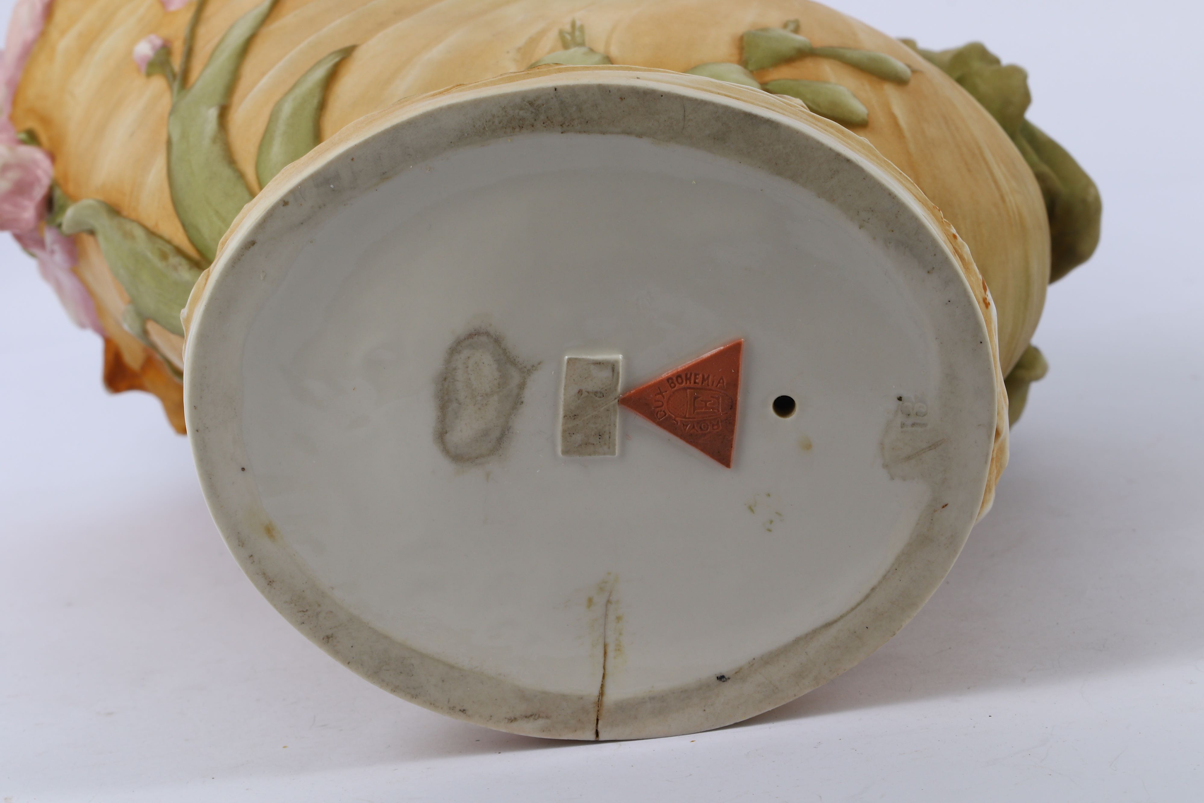 Lot 450 - An Art Nouveau Royal Dux Bohemia Porcelain