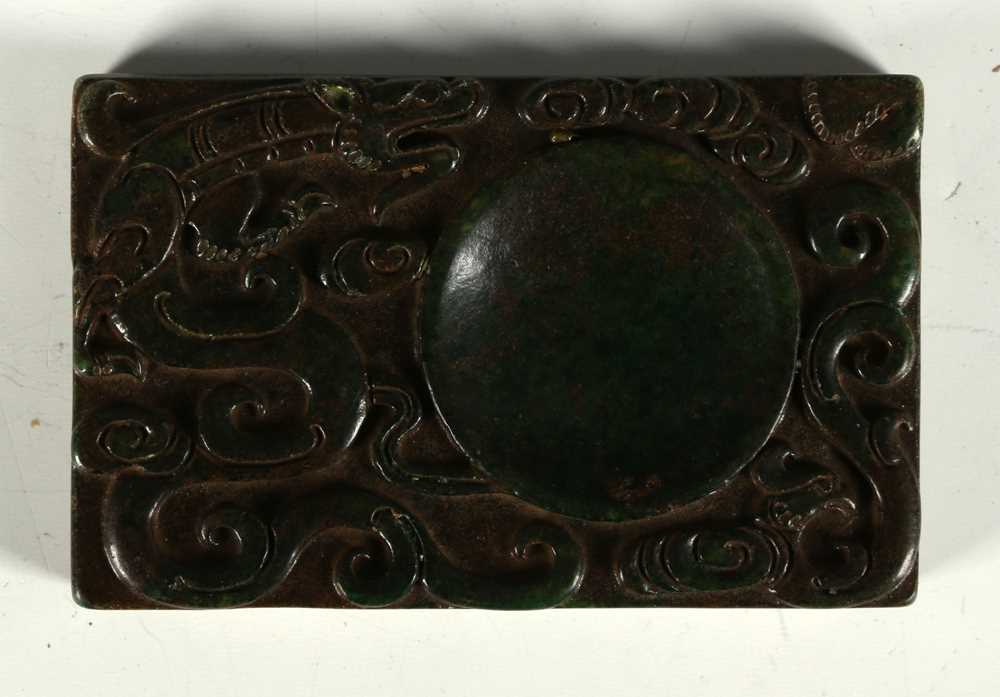 Lot 278 - Chinese spinach jade ink palette, dragon