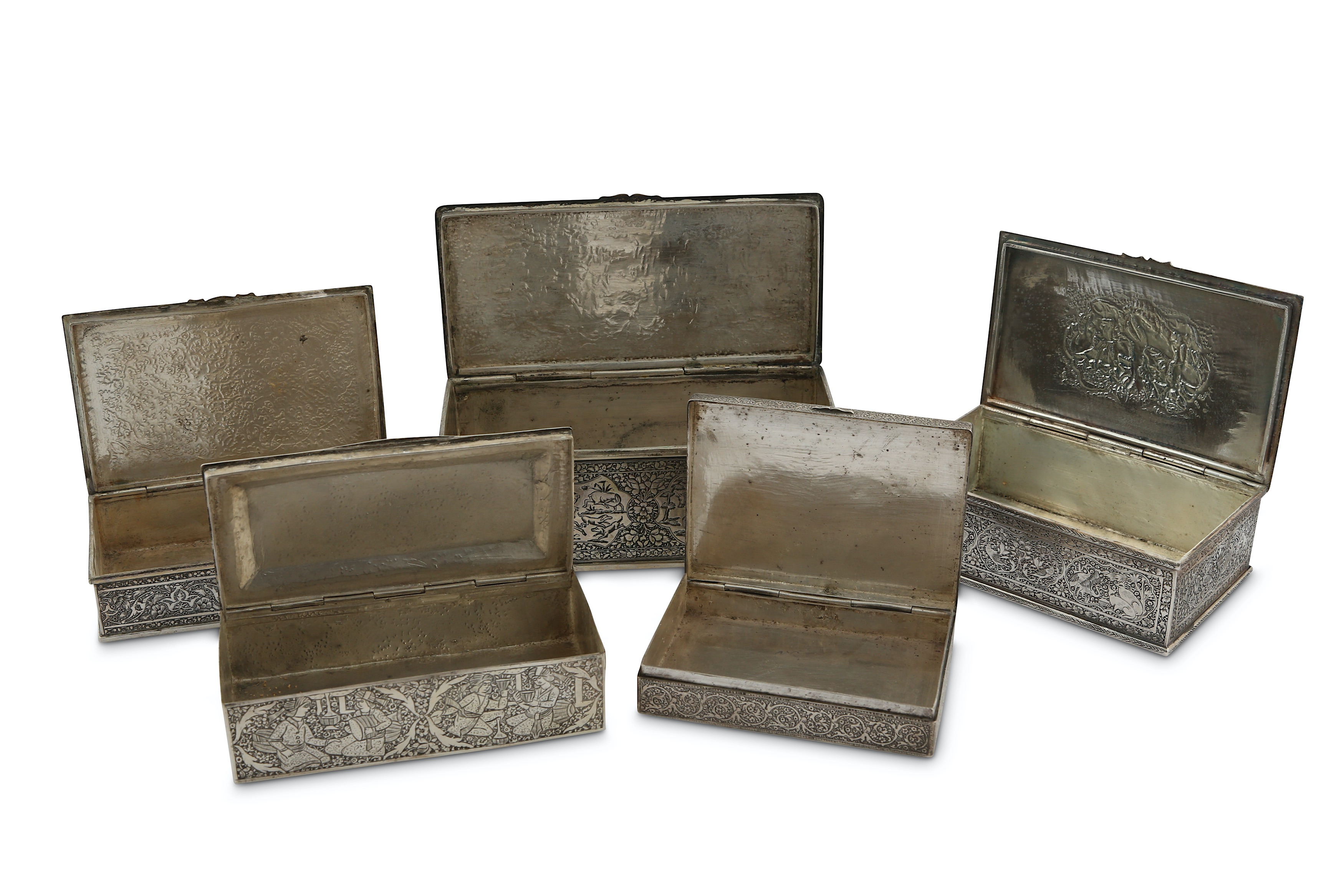 Lot 171 - FIVE LIDDED SILVER BOXES