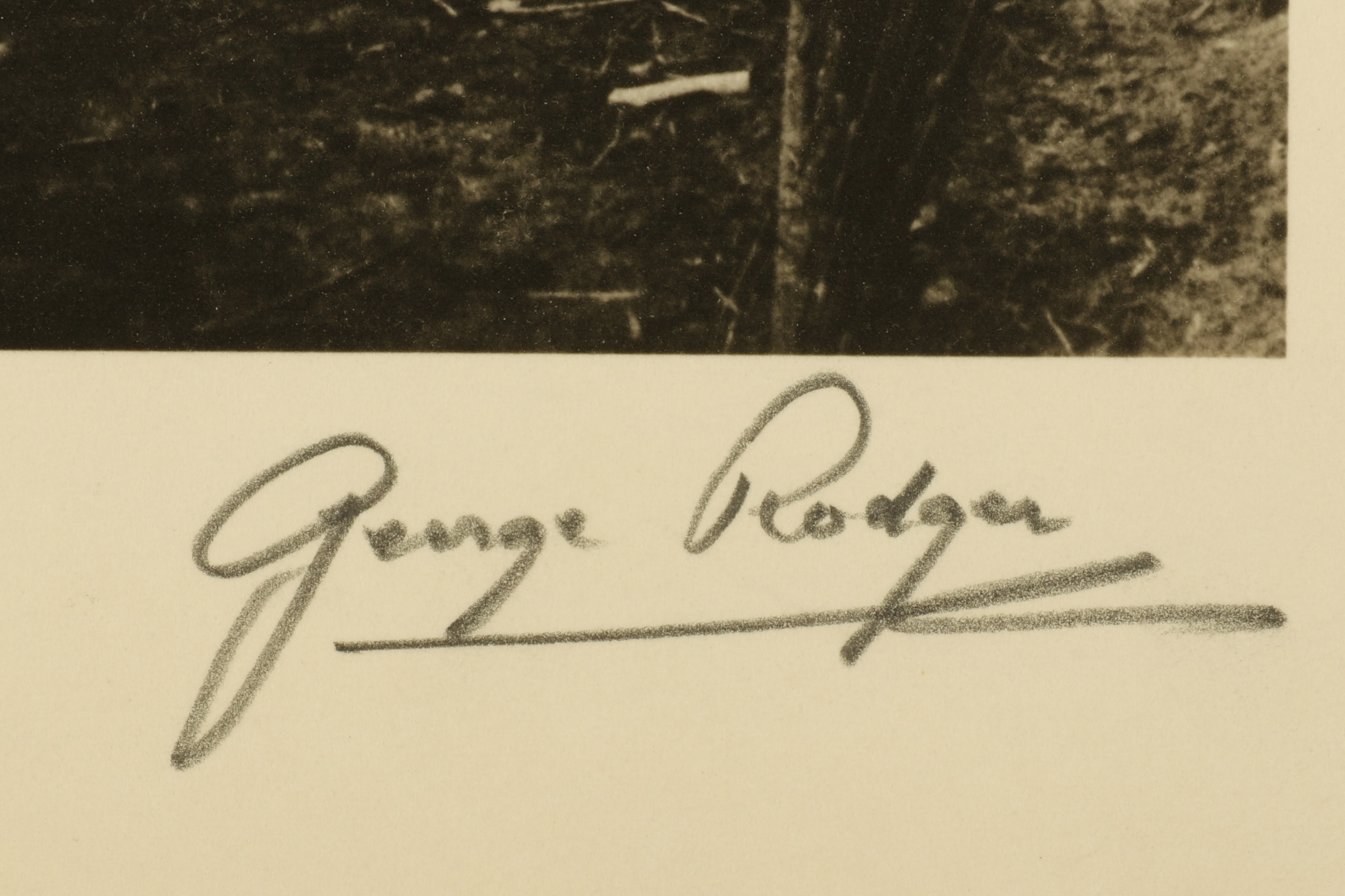 Lot 7 - George Rodger (1908-1995)