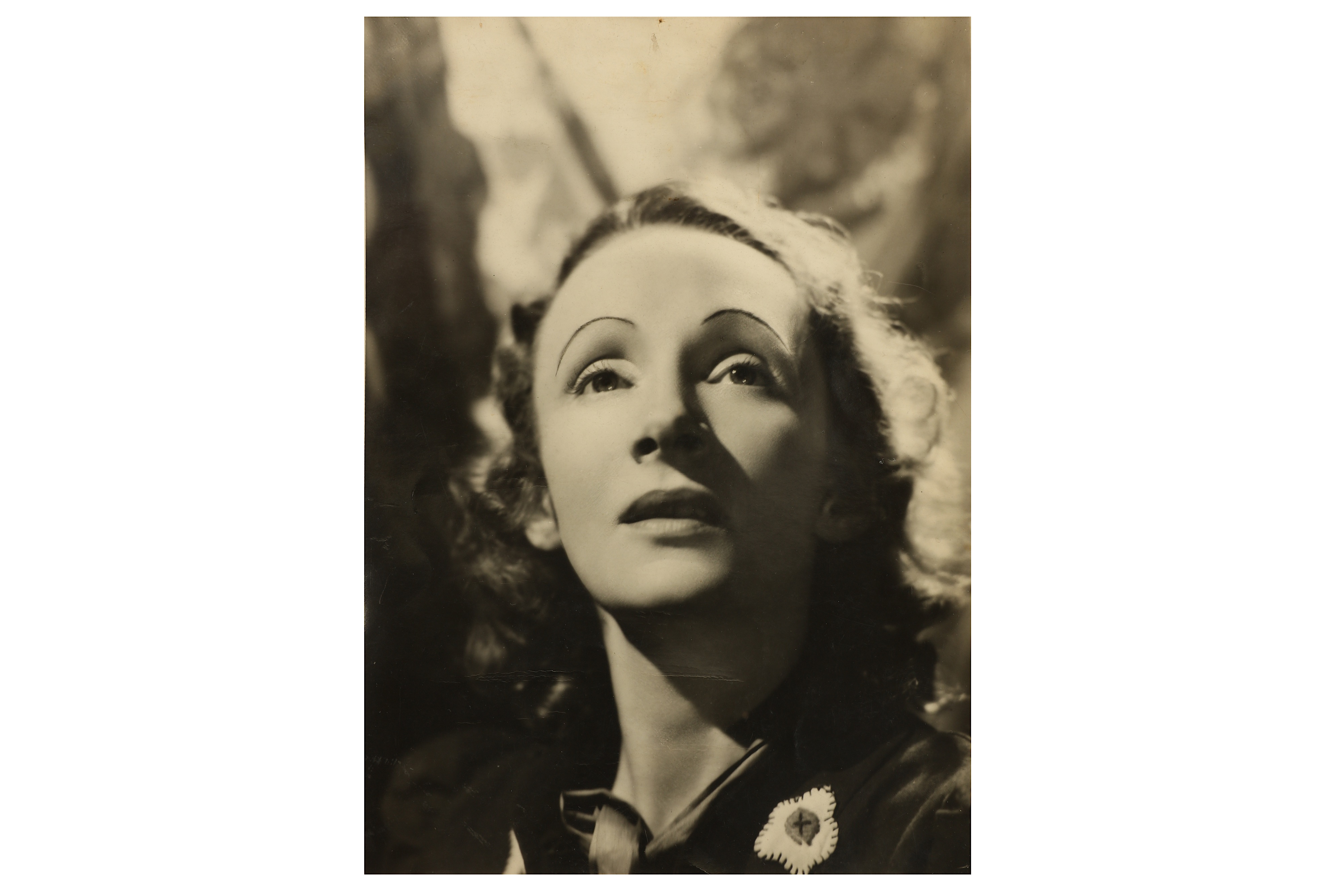 Lot 33 - Angus Mcbean (1904-1990)