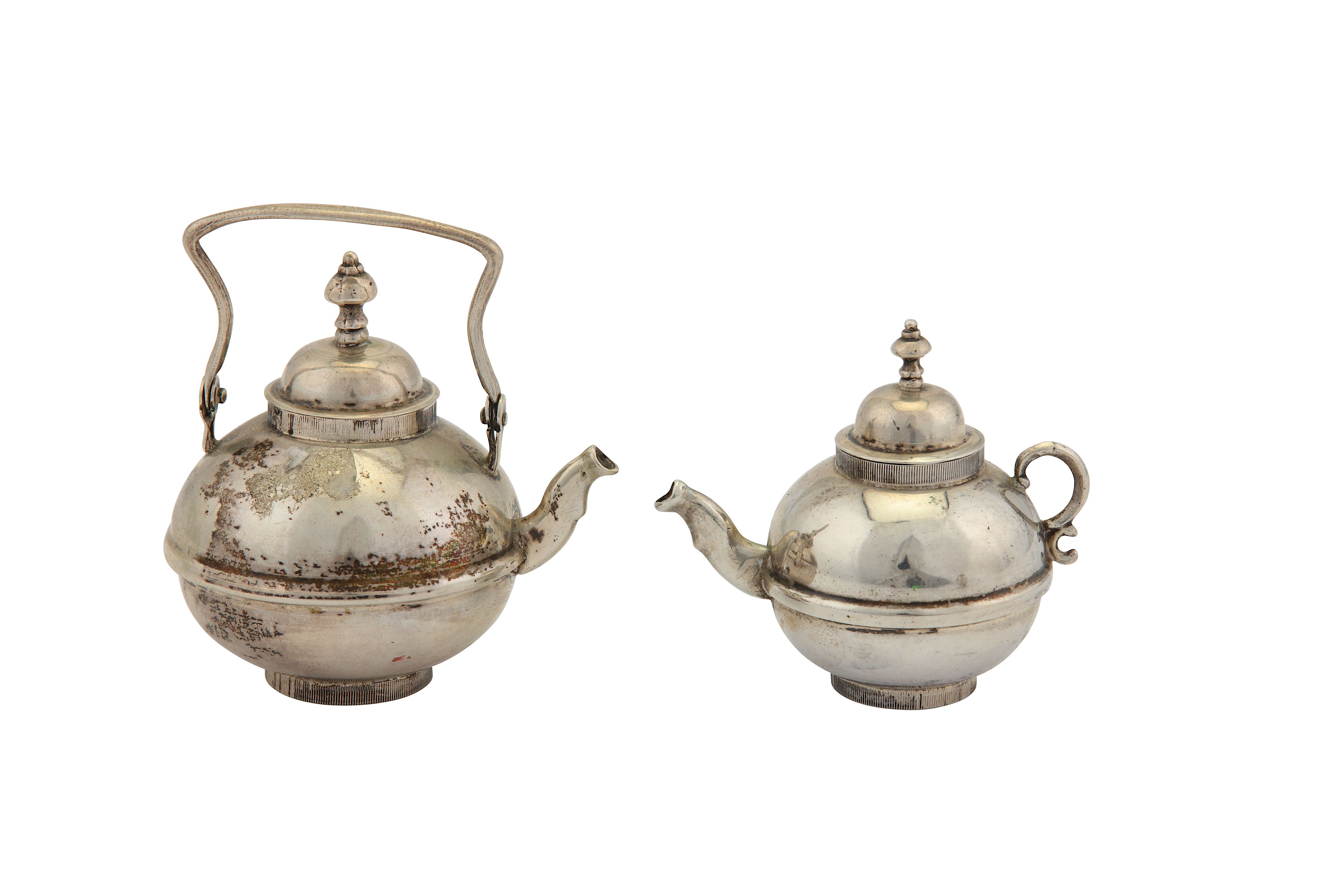 Lot 39 - A late 19th century Dutch silver miniature or