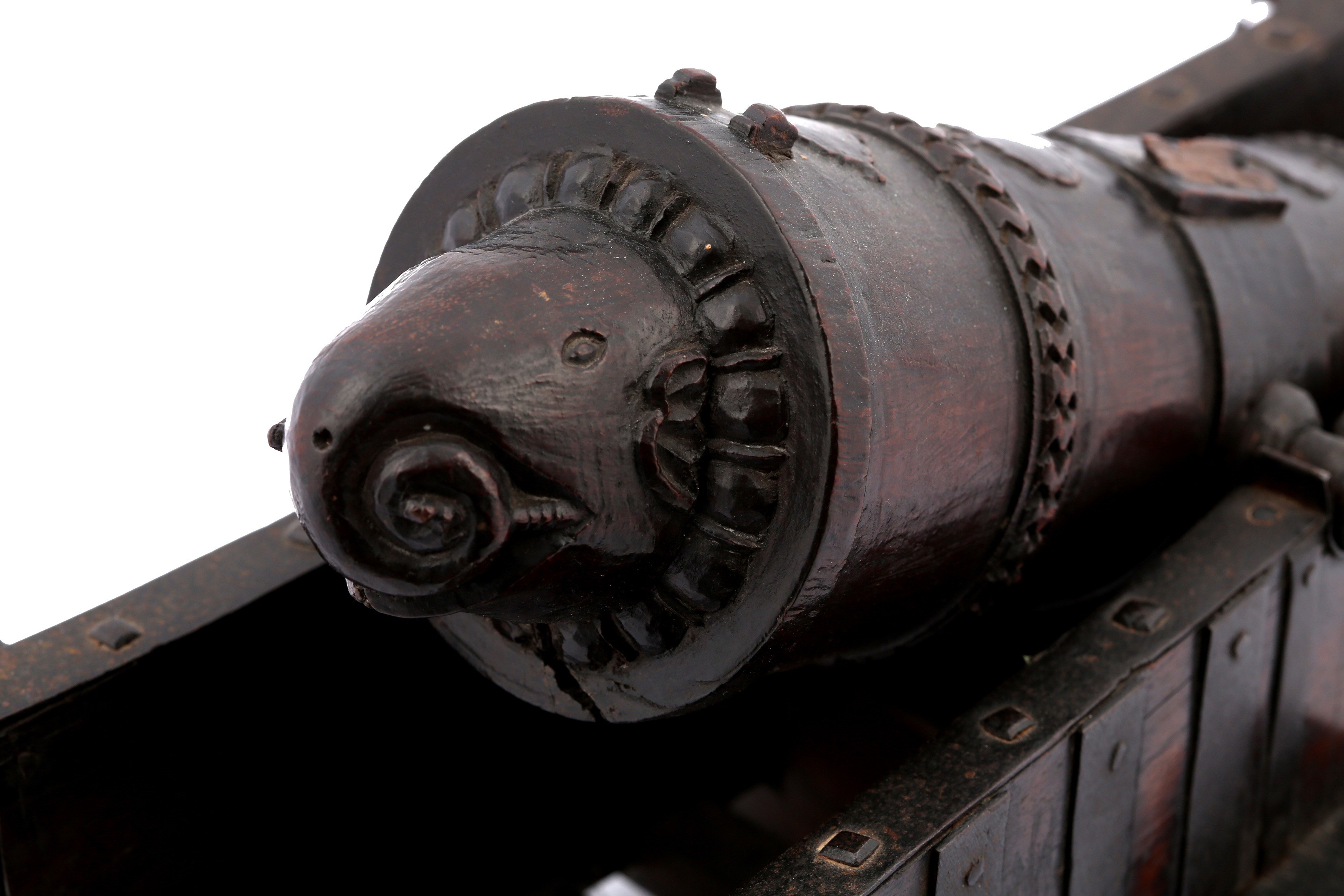 Lot 415 - AN INDIAN WOODEN CANNON MODEL