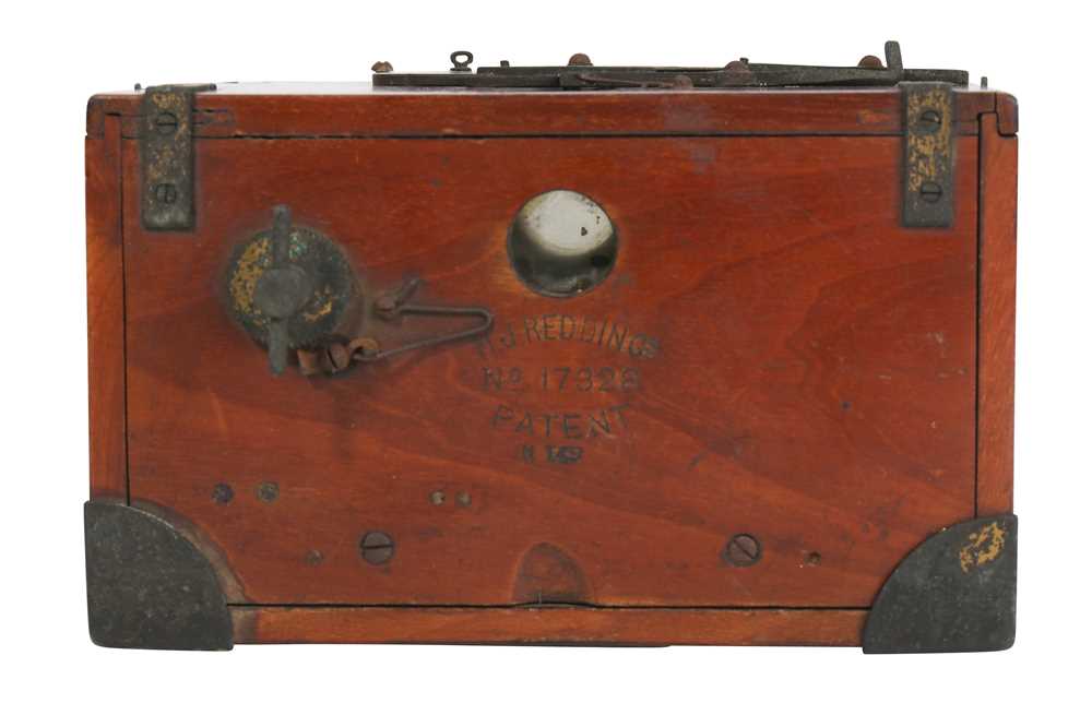 Lot 38 - A H.J Redding 'Luzo' Hand Camera