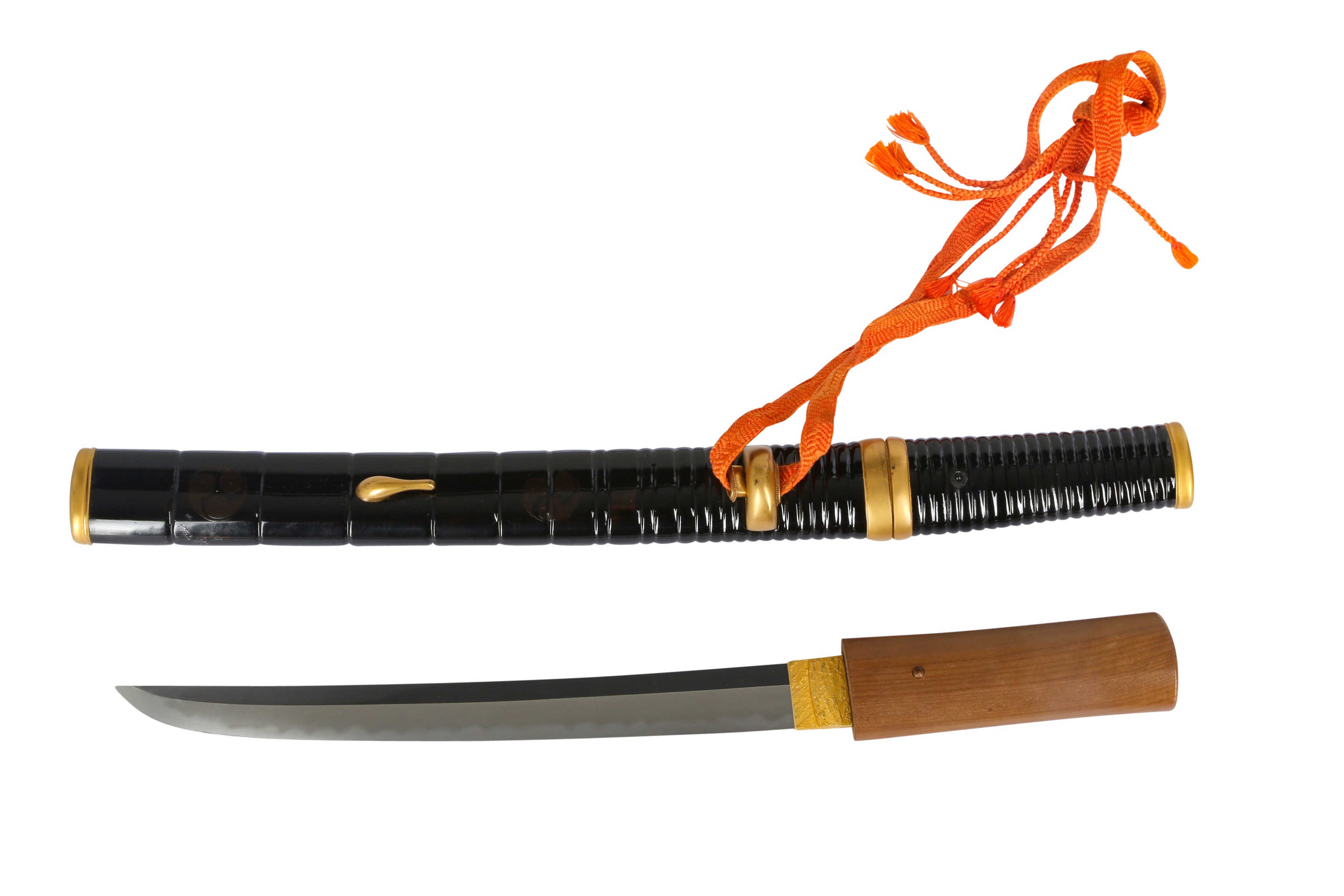 Lot 769 - A JAPANESE AIKUCHI.