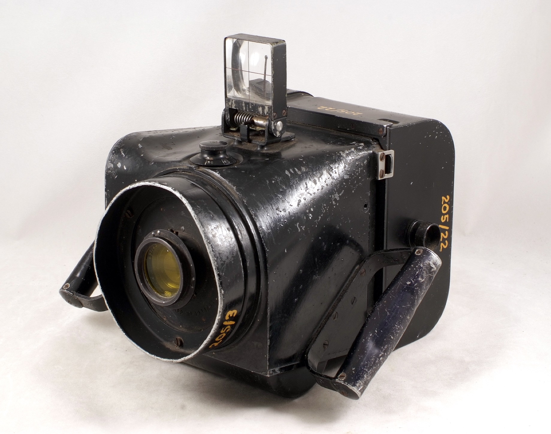 Lot 130 - A Williamson F117B RAF Aerial Camera