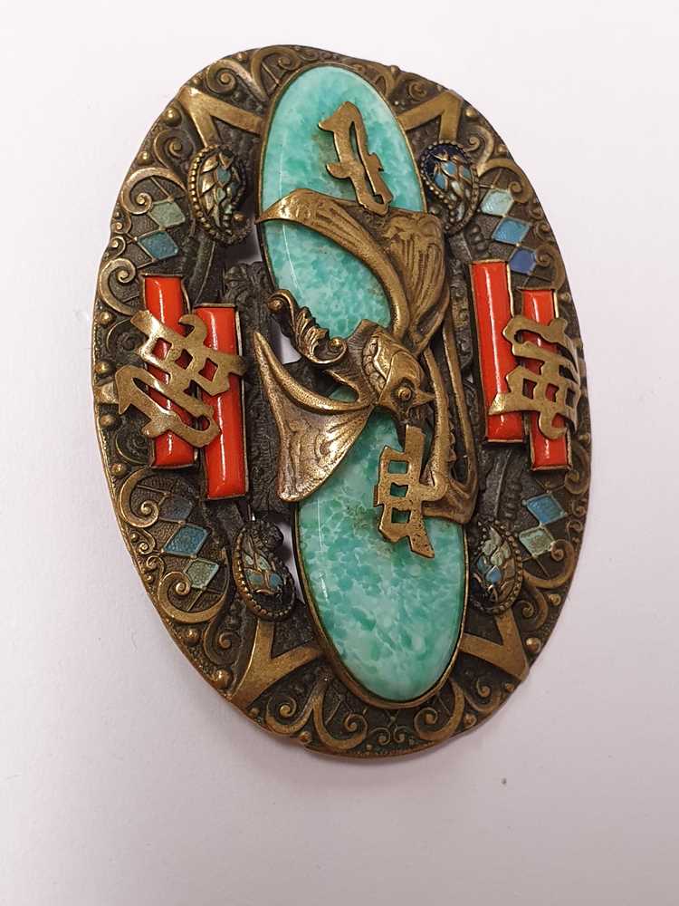 Lot 427 - A CHINESE INLAID BROOCH.
