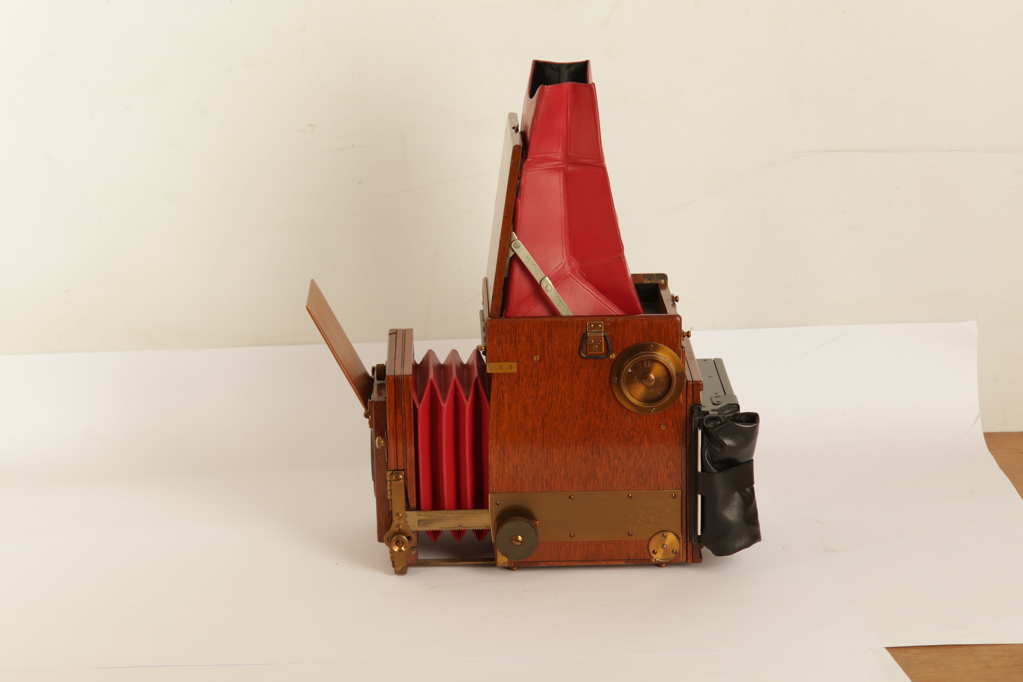 Lot 713 - A Marion Soho Reflex Tropical Quarter Plate