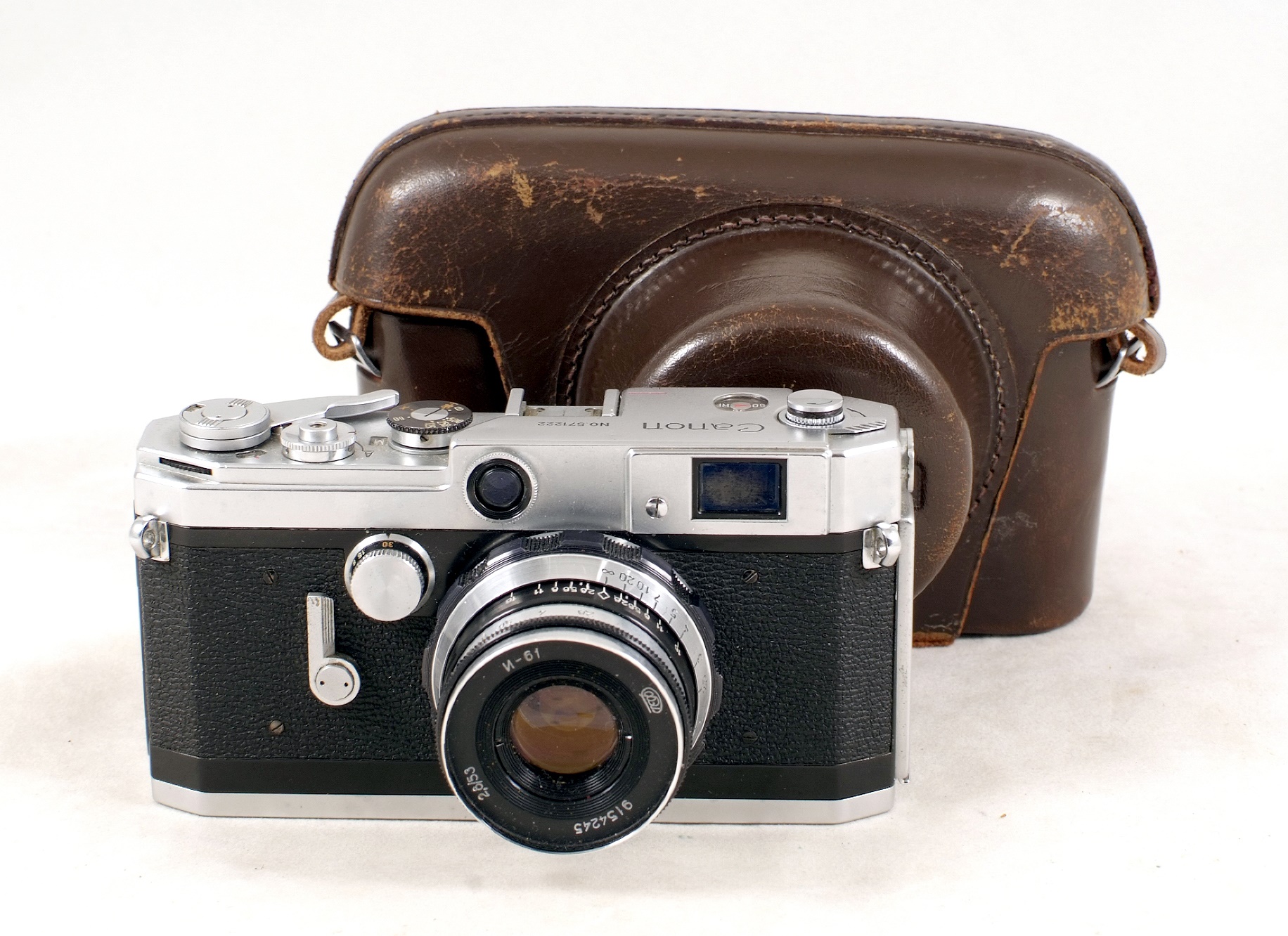 Lot 494 - Canon VL2, Lever Wind Rangefinder Camera,