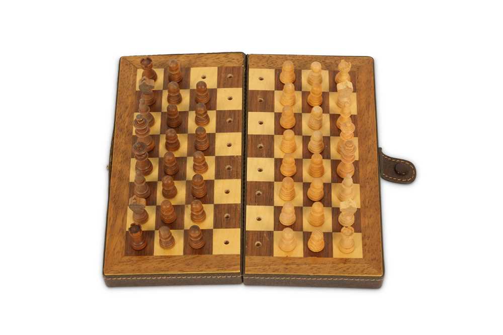 Lot 95 - A GUCCI VINTAGE WOODEN TRAVEL CHESS SET