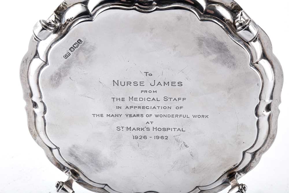 Lot 304 - An Edward VIII sterling silver small salver,