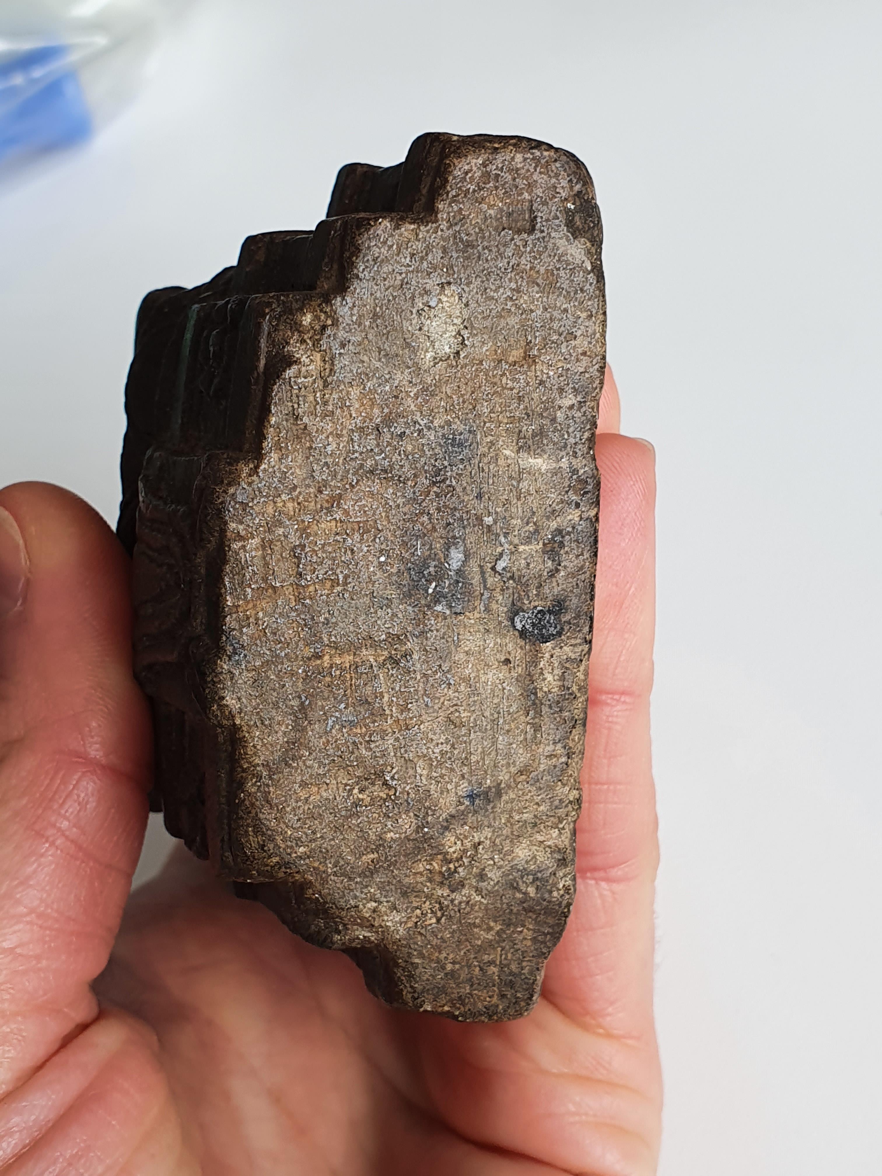 Lot 487 - A SHIST FIGURE OF BUDDHA SAKYAMUNI.