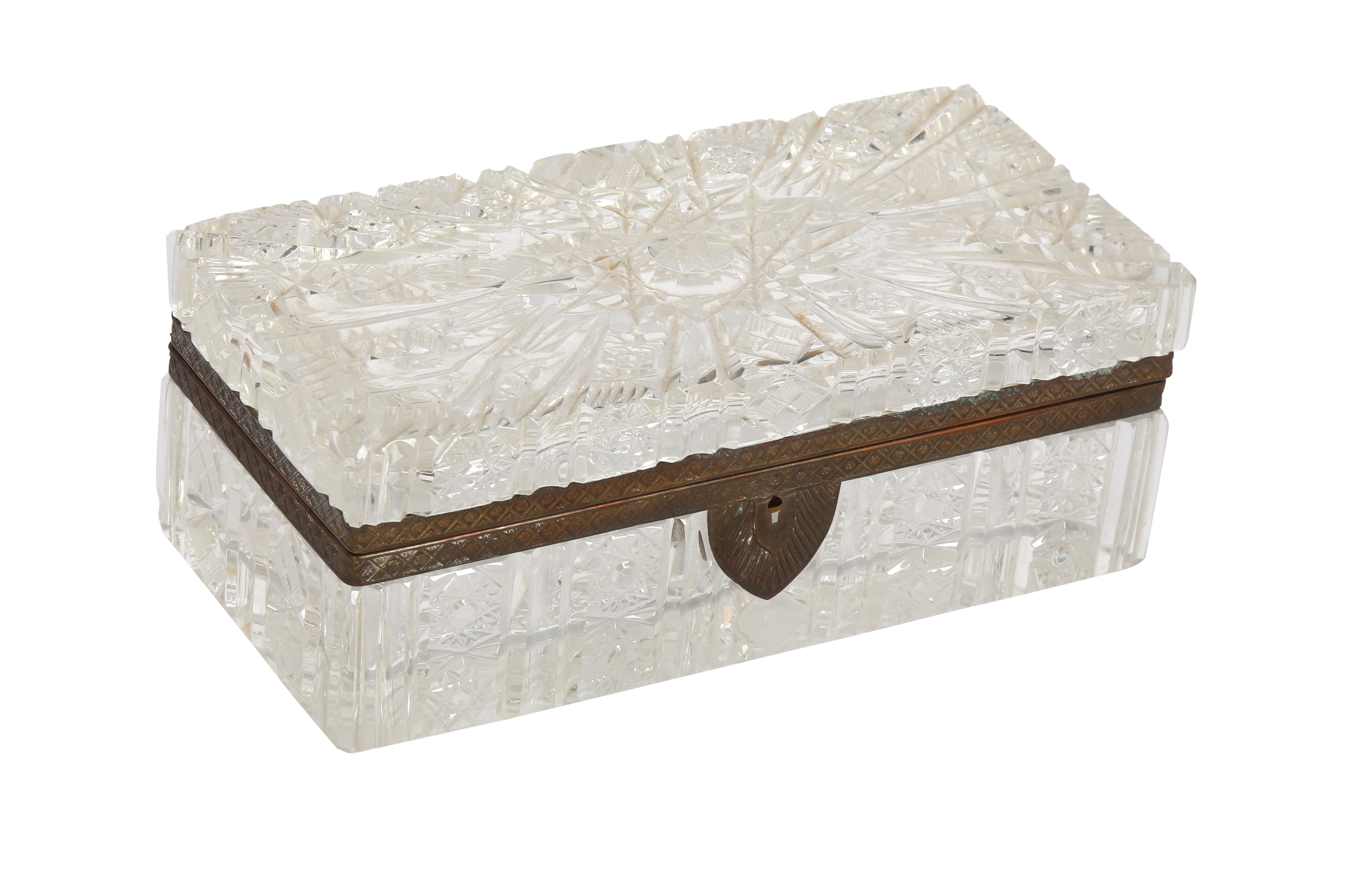 Lot 147 - A LARGE RECTANGULAR AMERICAN CUT GLASS BOX,