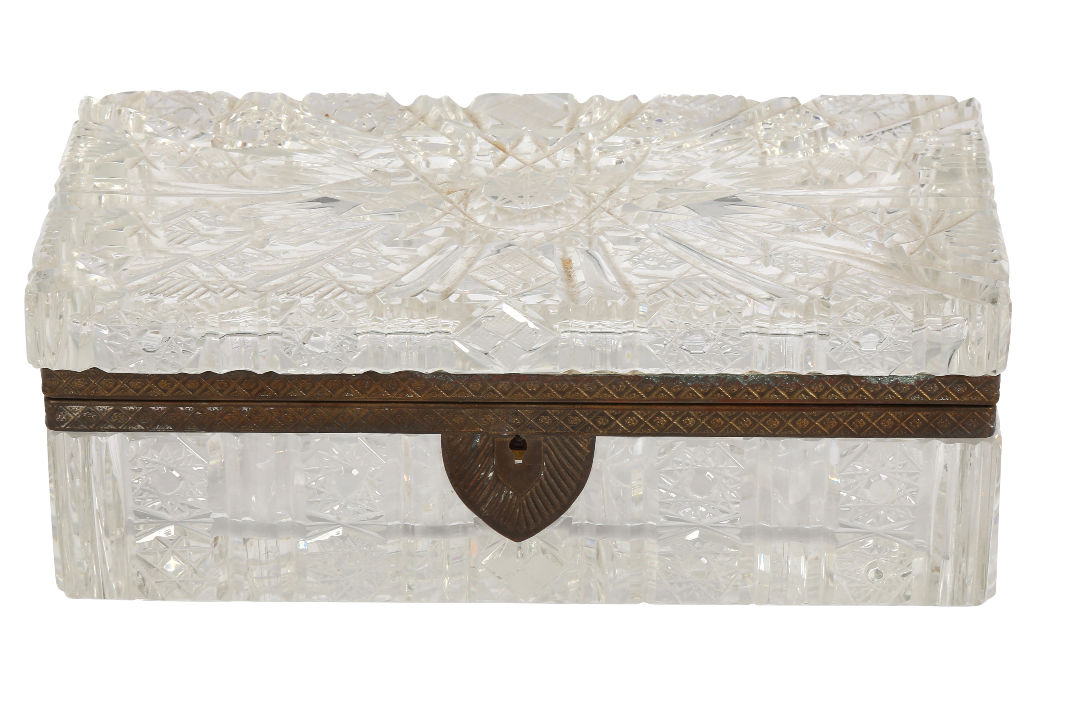 Lot 147 - A LARGE RECTANGULAR AMERICAN CUT GLASS BOX,
