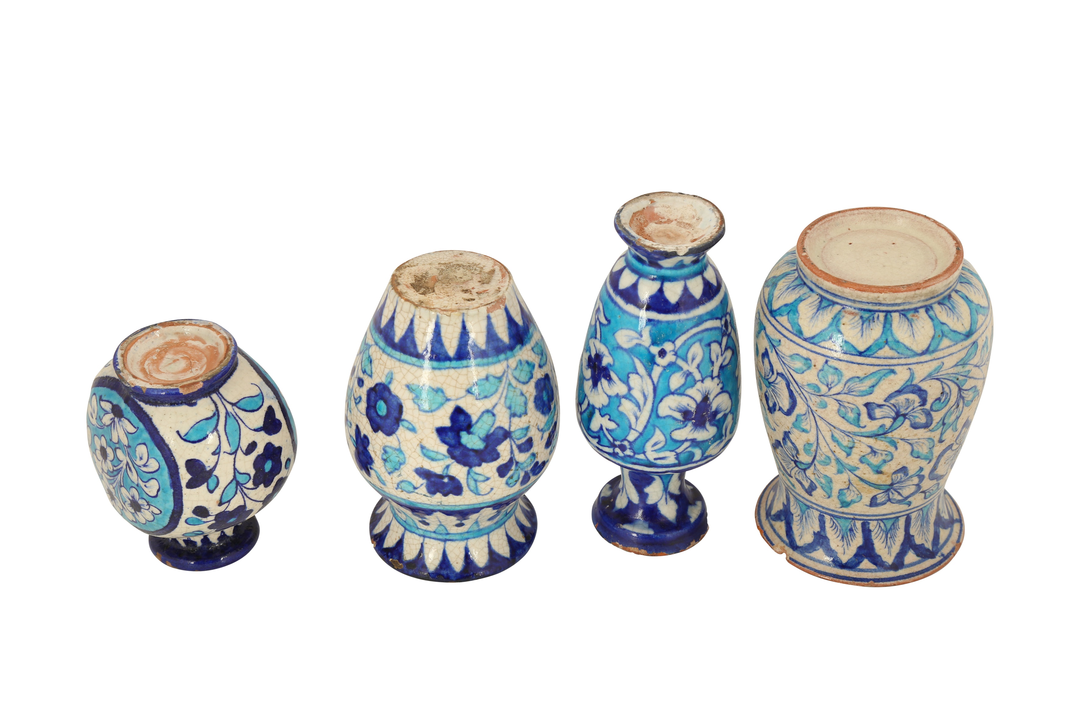 Lot 286 - FOUR SMALL MULTAN BLUE AND TURQUOISE POTTERY