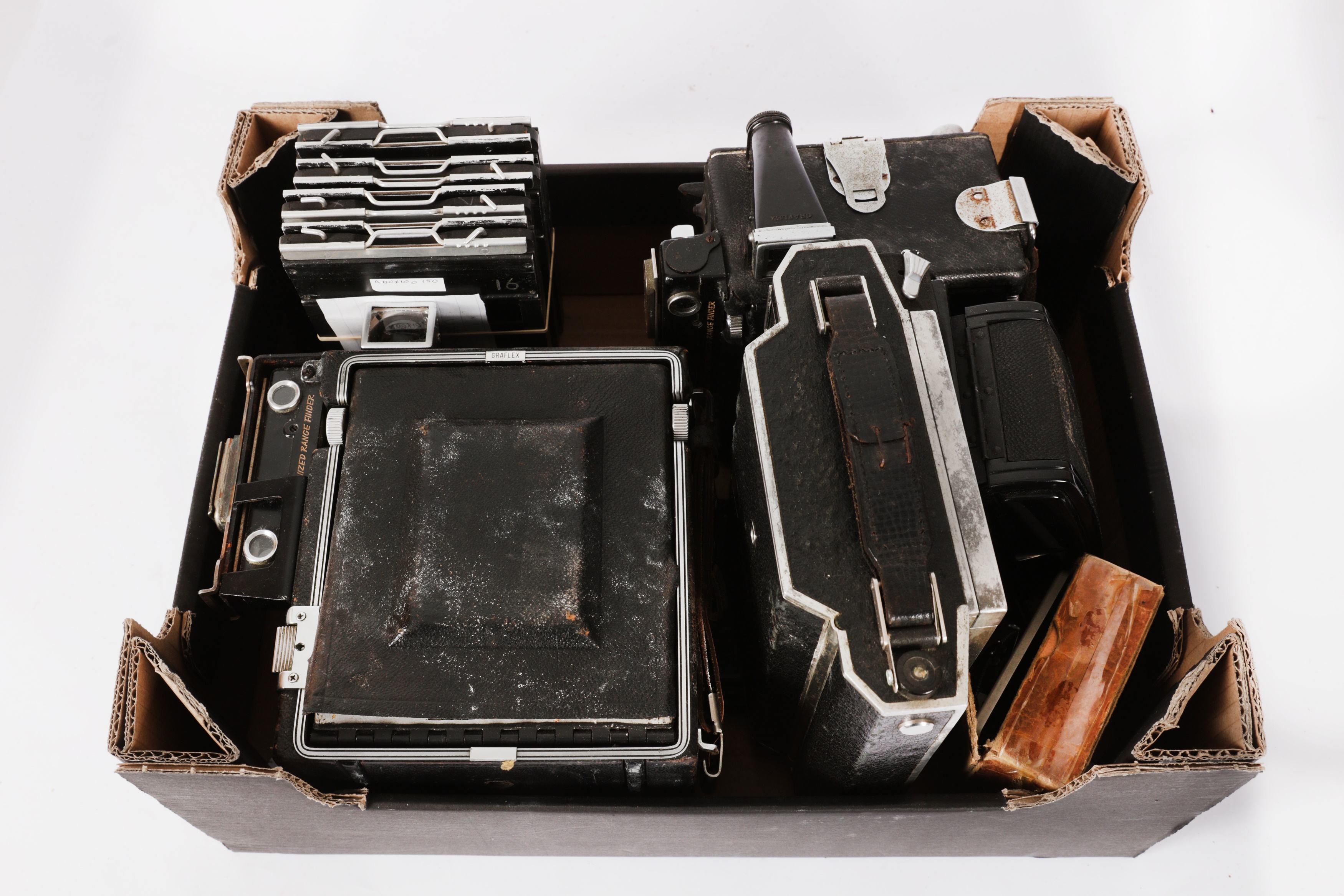 Lot 266 - A Selection of Press Camera