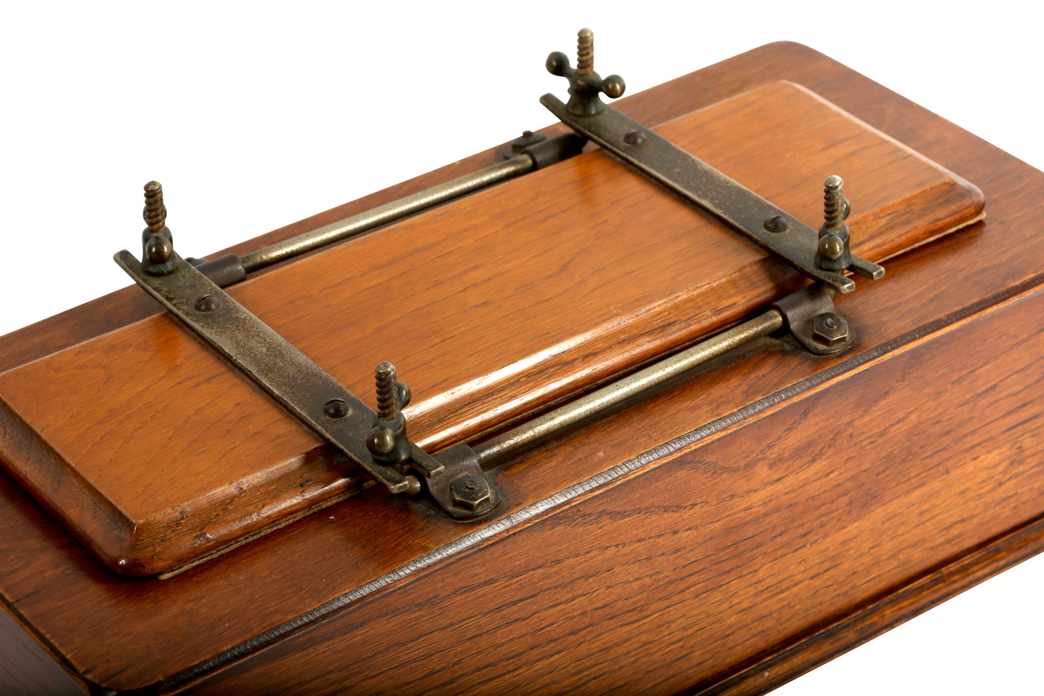 Lot 225 - AN OAK AND PLATED METAL TIE PRESS, LATE