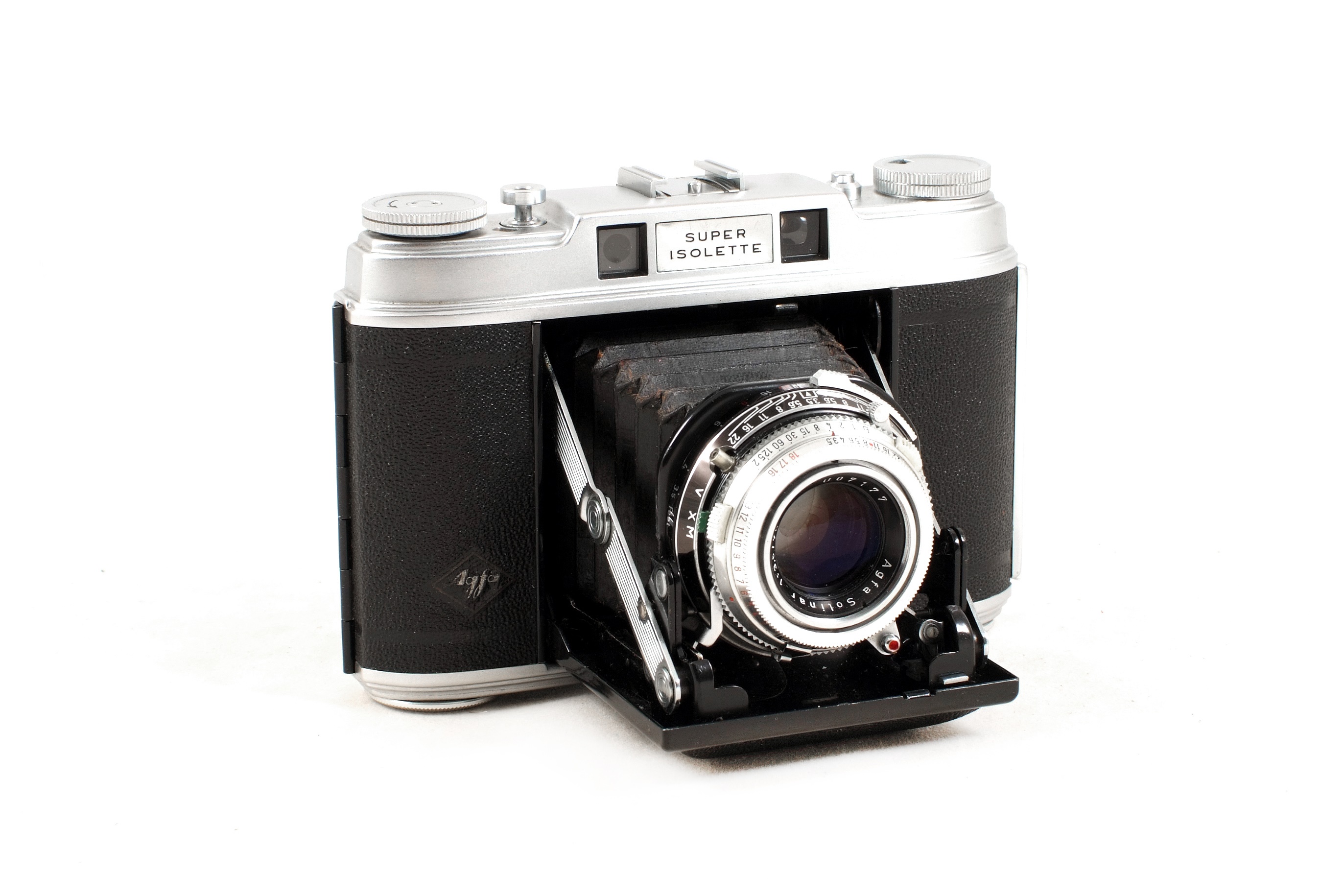 Lot 108 - A Good Agfa Super Isolette 120 Coupled