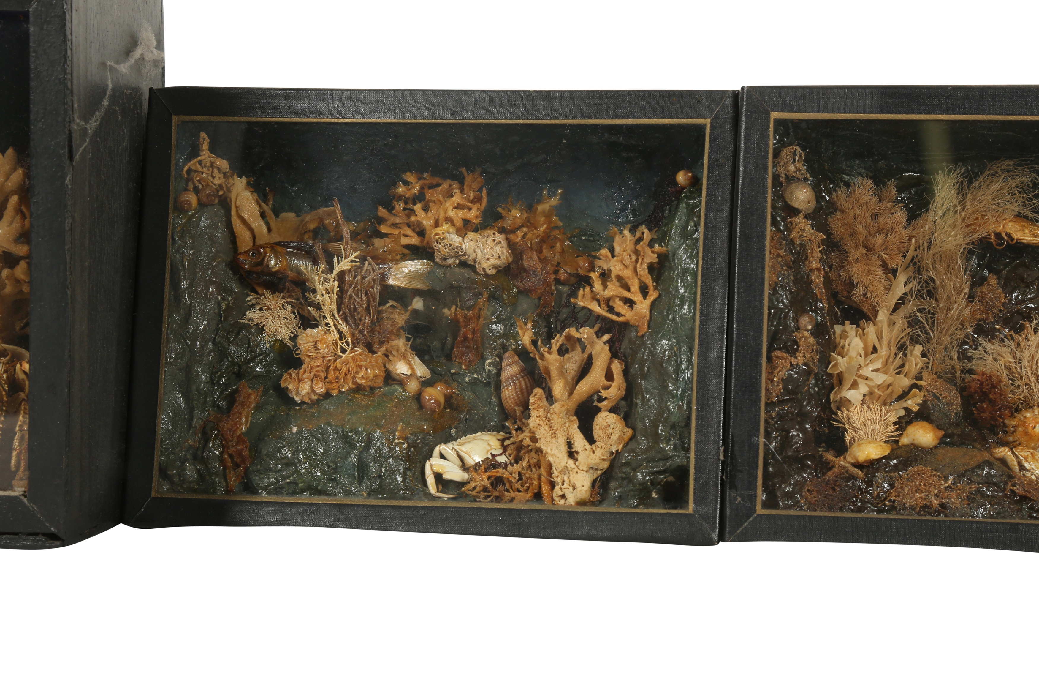 Lot 257 - DIORAMA: A PAIR OF MINIATURE VICTORIAN STYLE