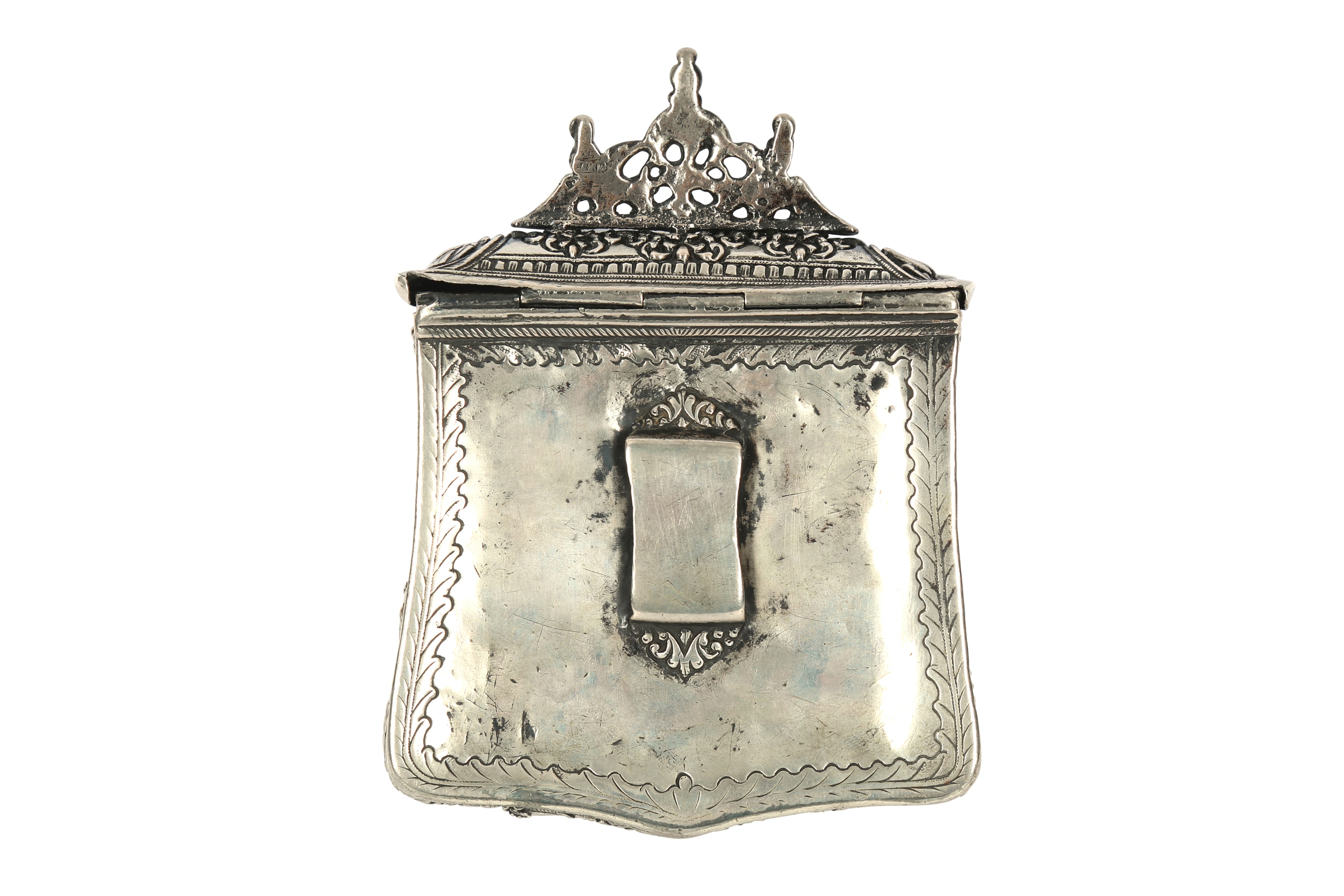 Lot 358 - A SILVER REPOUSSÉ PALASKA GUNPOWDER