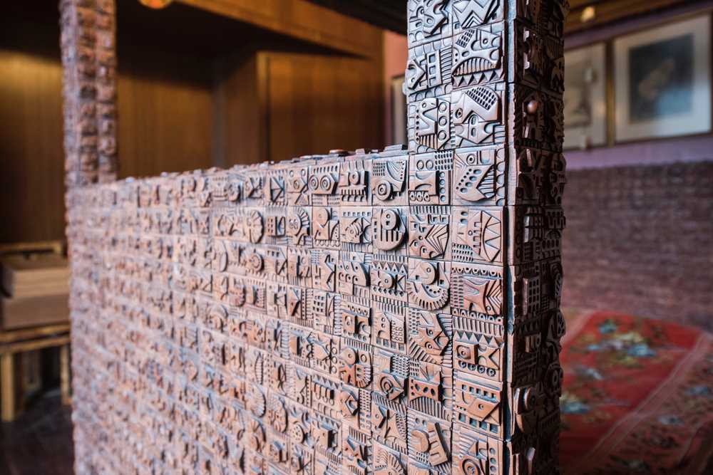 Lot 206 - RON HITCHINS (BRITISH, 1926-2021)