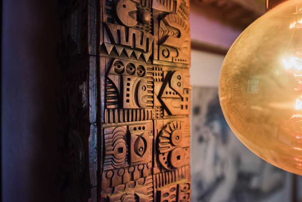 Lot 206 - RON HITCHINS (BRITISH, 1926-2021)