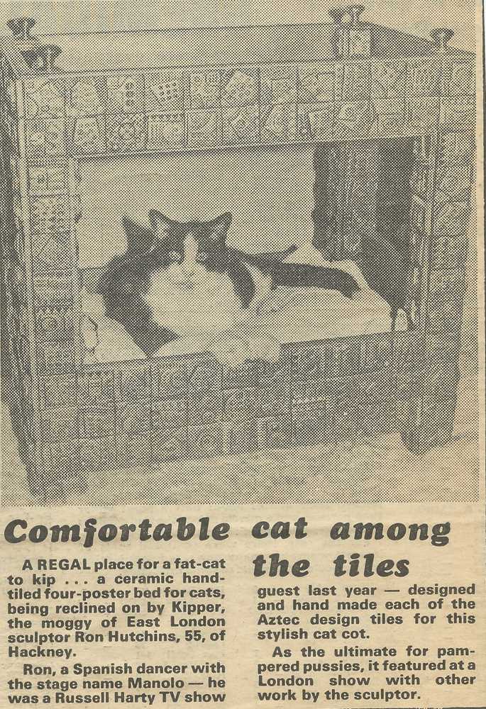 Lot 206 - RON HITCHINS (BRITISH, 1926-2021)