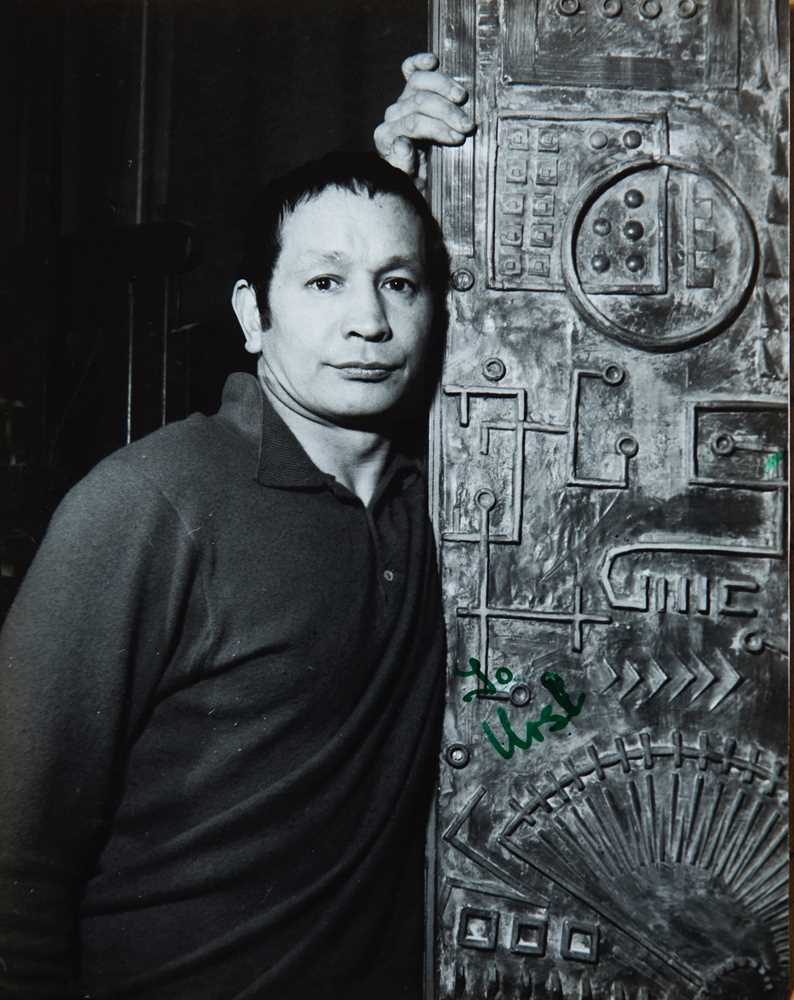 Lot 207 - RON HITCHINS (BRITISH, 1926-2021):