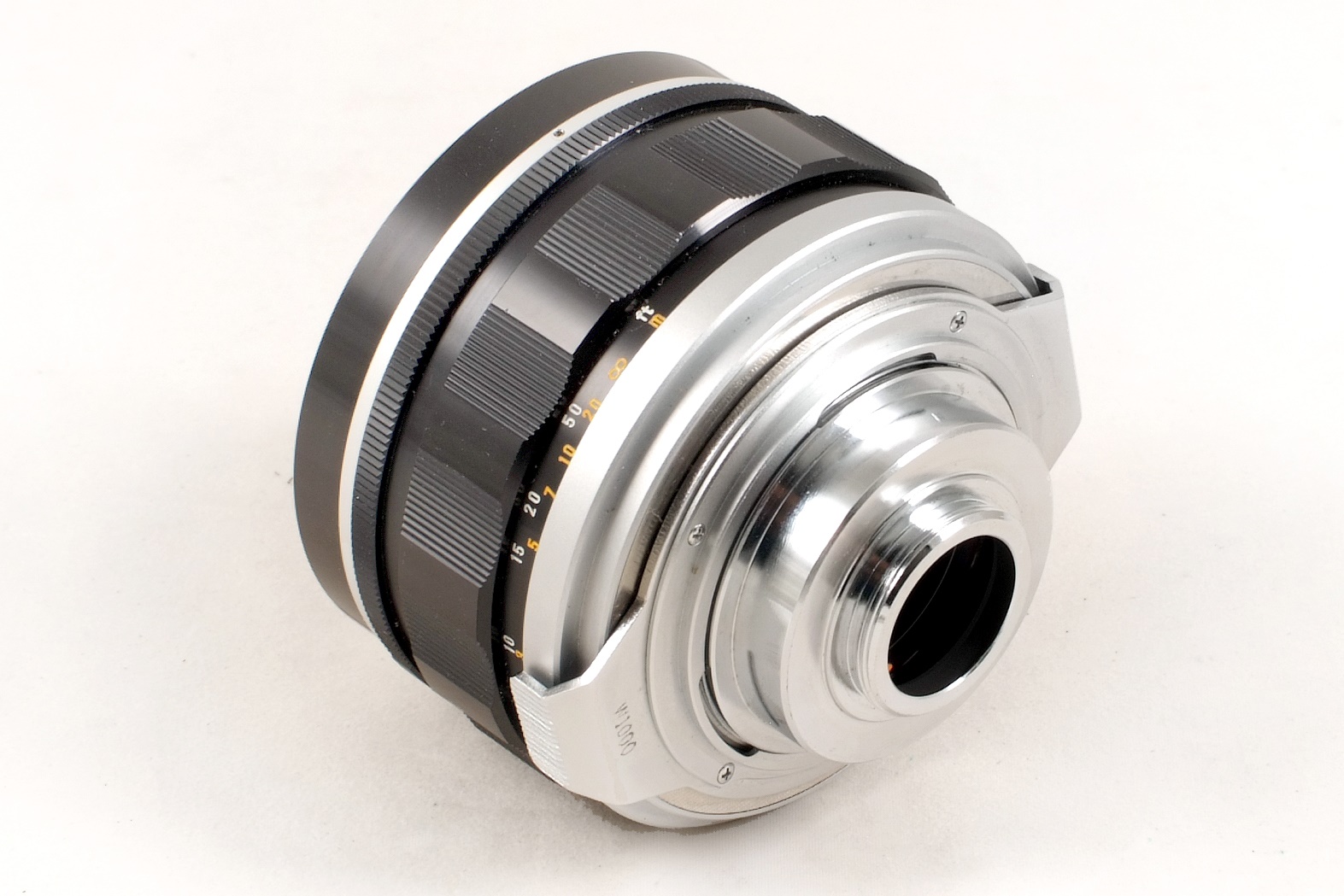 Lot 181 - Canon 50mm f0.95 C-mount TV 'Dream' Lens.