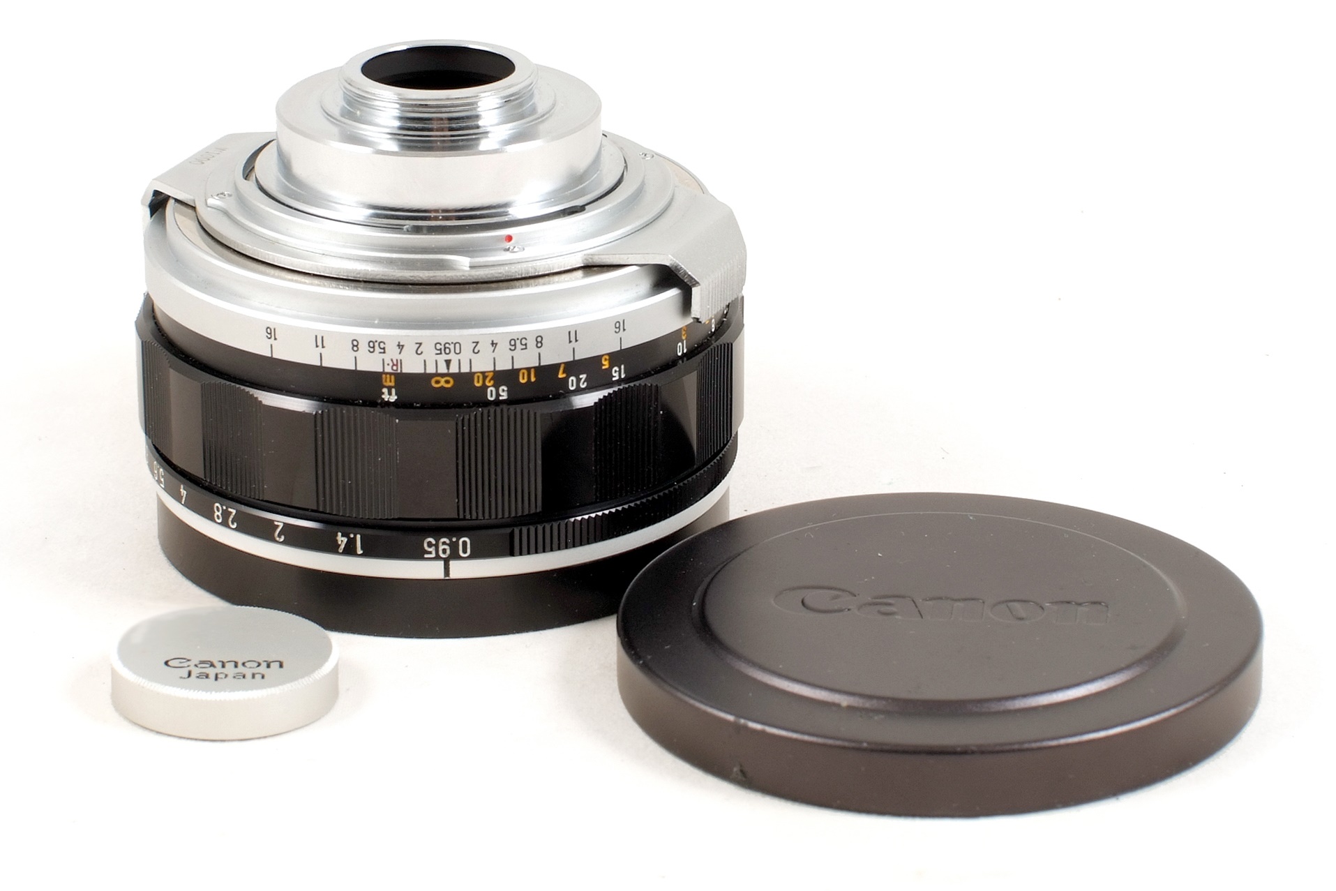 Lot 181 - Canon 50mm f0.95 C-mount TV 'Dream' Lens.