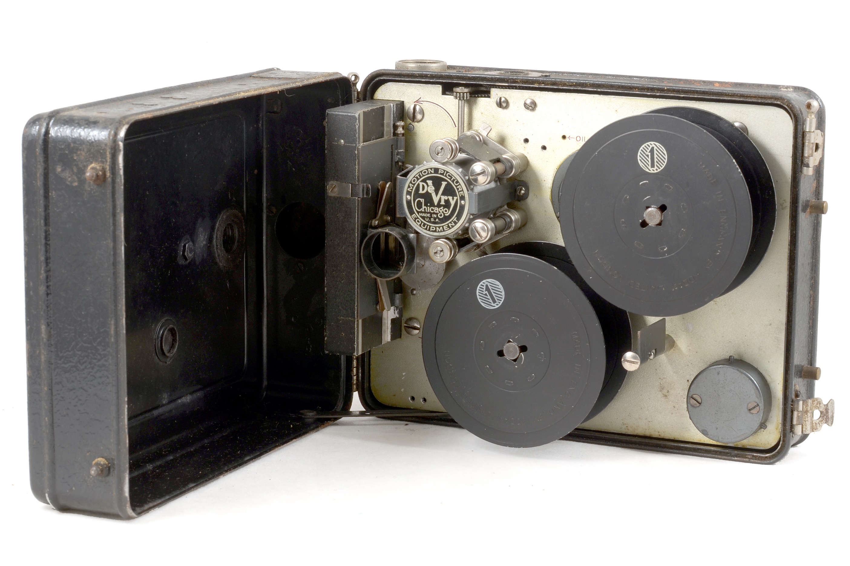 Lot 69 - DeVry 35mm Cine Camera Body.