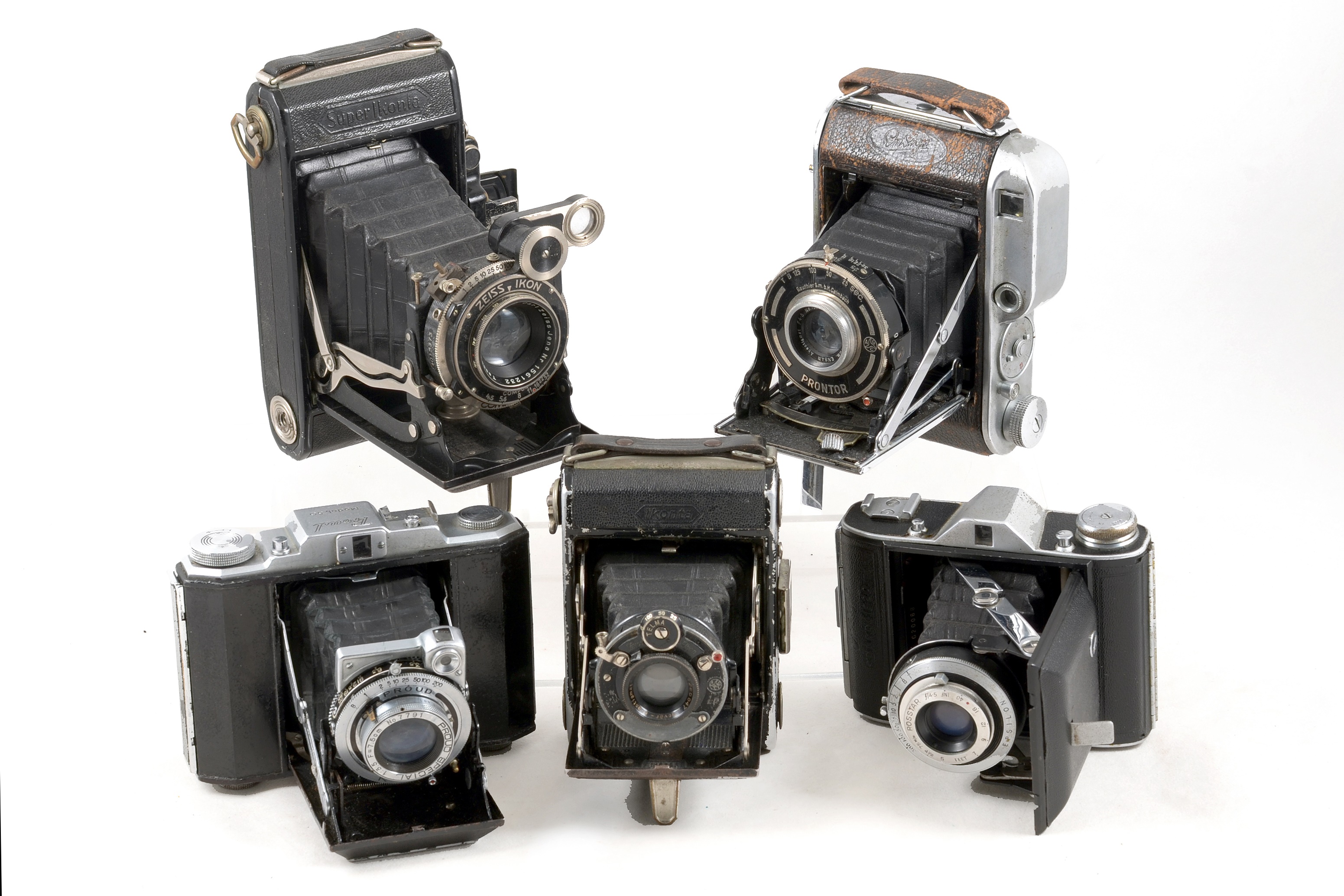 Lot 102 - Zeiss Ikon Super Ikonta 530/2 & Other