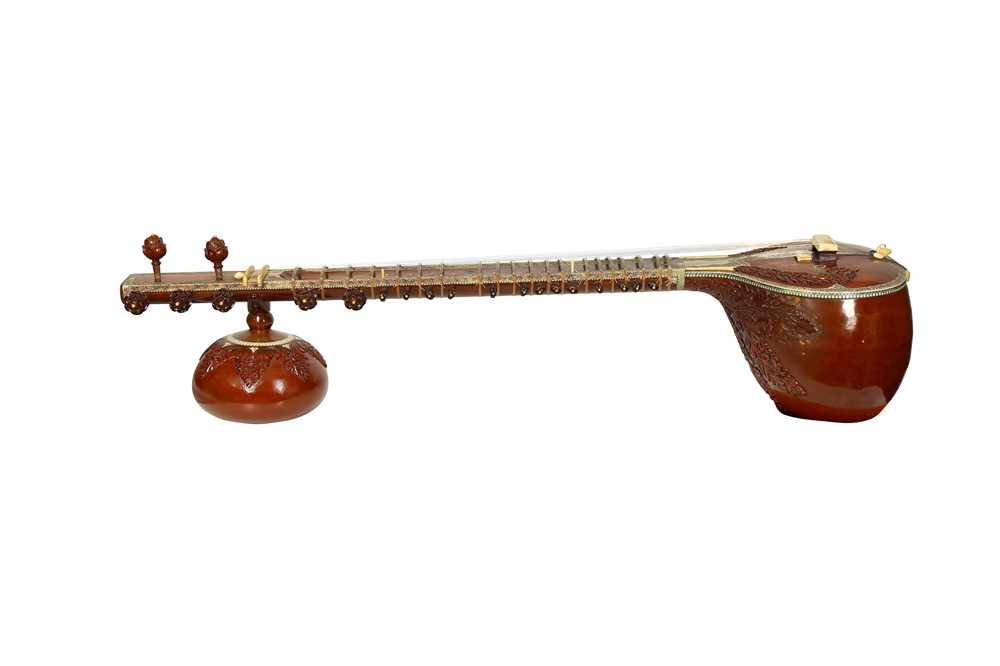 Lot 746 - AN ENSEMBLE OF SOUTH ASIAN INSTRUMENTS FROM