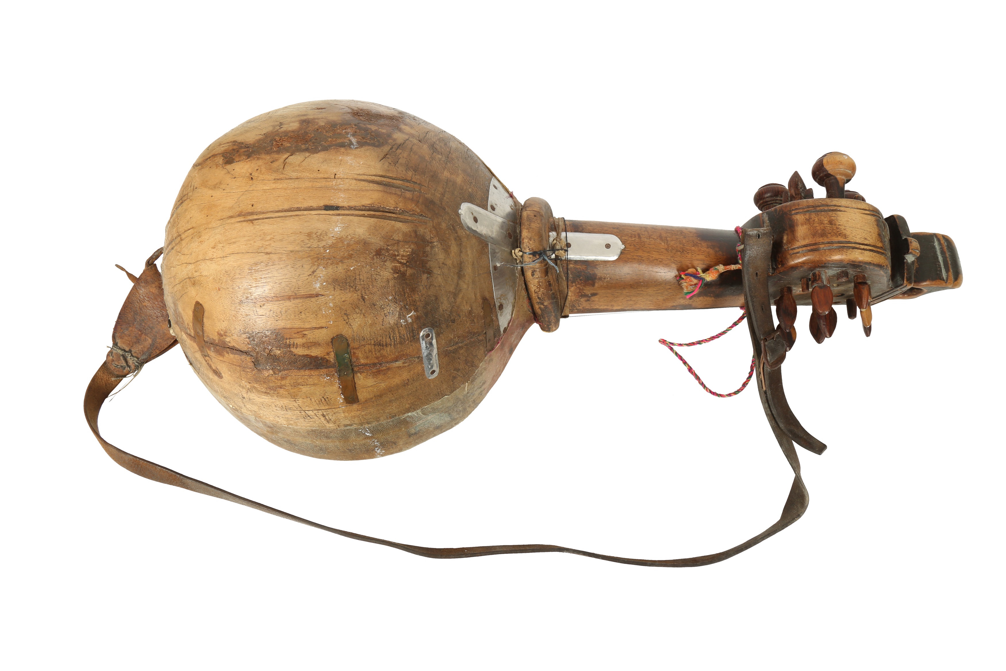 Lot 748 - AN ENSEMBLE OF SOUTH ASIAN INSTRUMENTS FROM