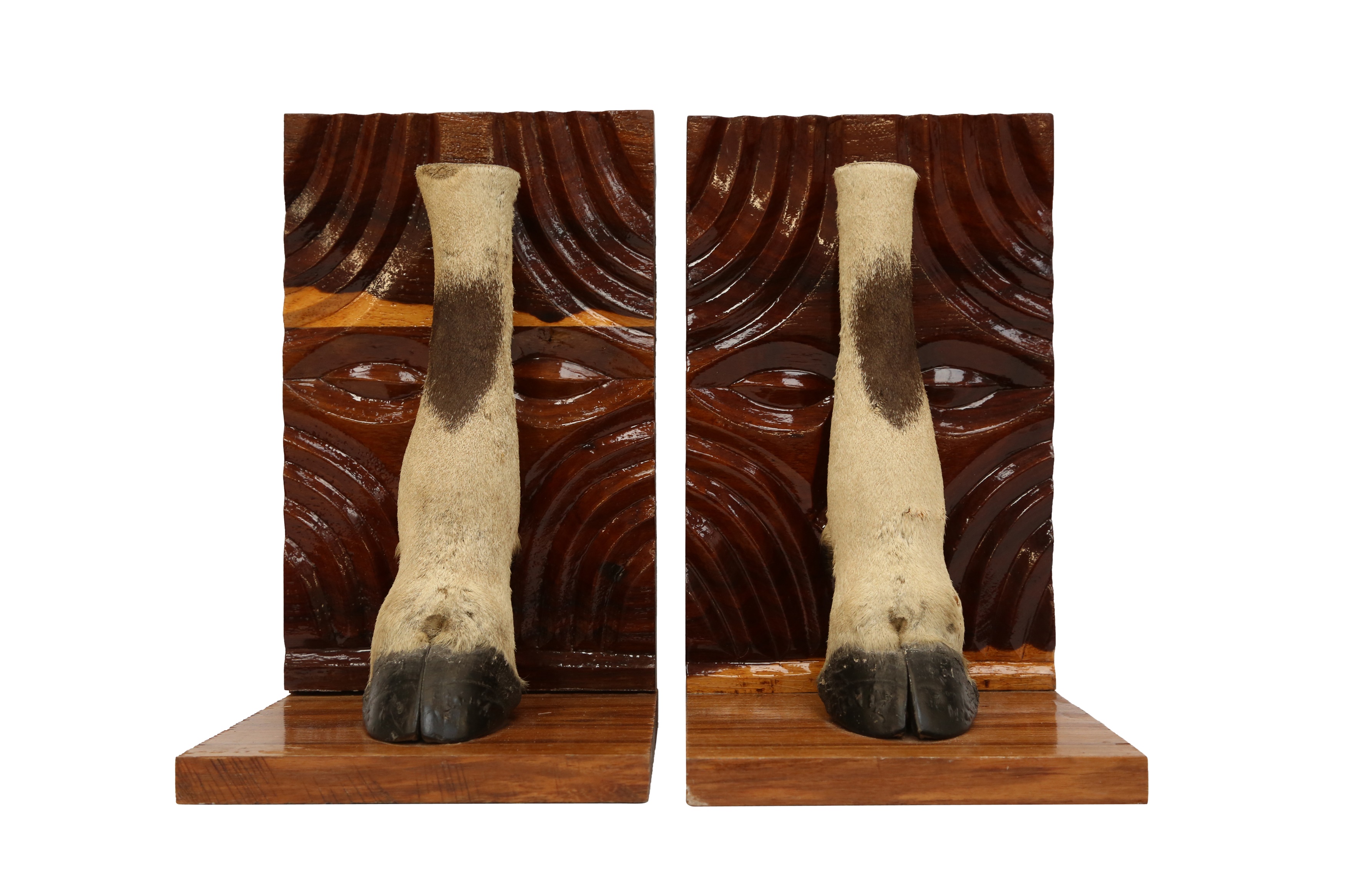 Lot 164 - TAXIDERMY: A PAIR OF GEMSBOK ORYX HOOF AND