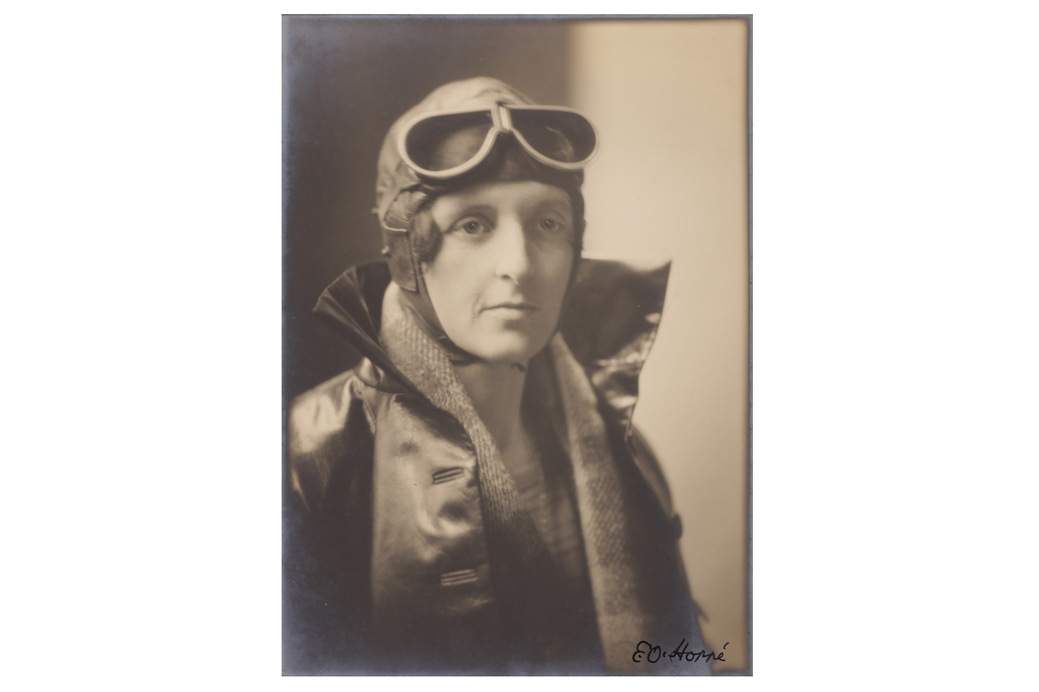 Lot 267 - Emil Otto Hoppé (1878-1972)