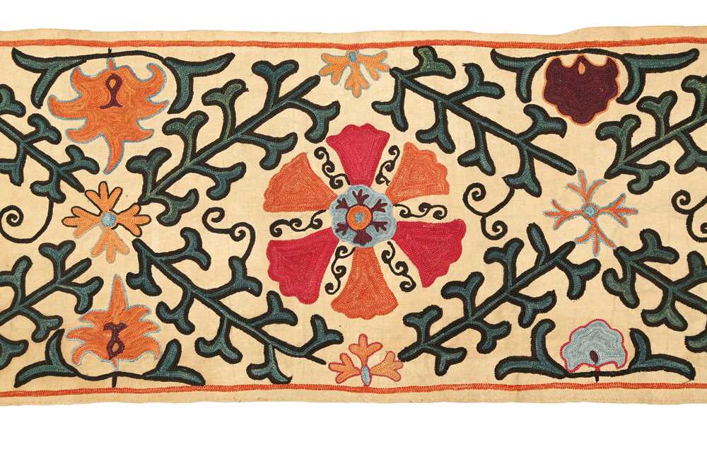 Lot 553 - A PAIR OF SUZANI BORDERS