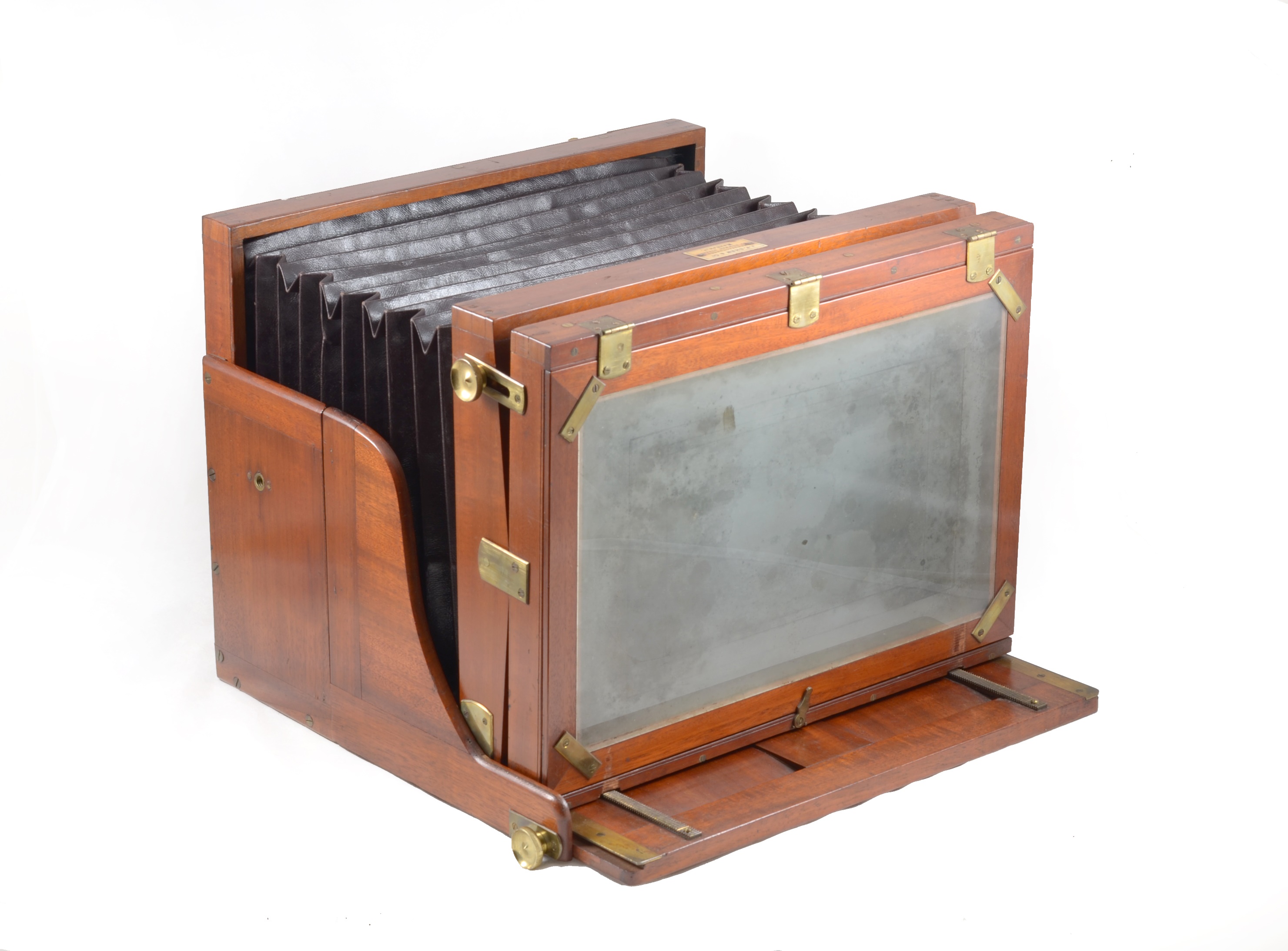 Lot 277 - Rare Shew 12" x 8" Tailboard Camera, circa