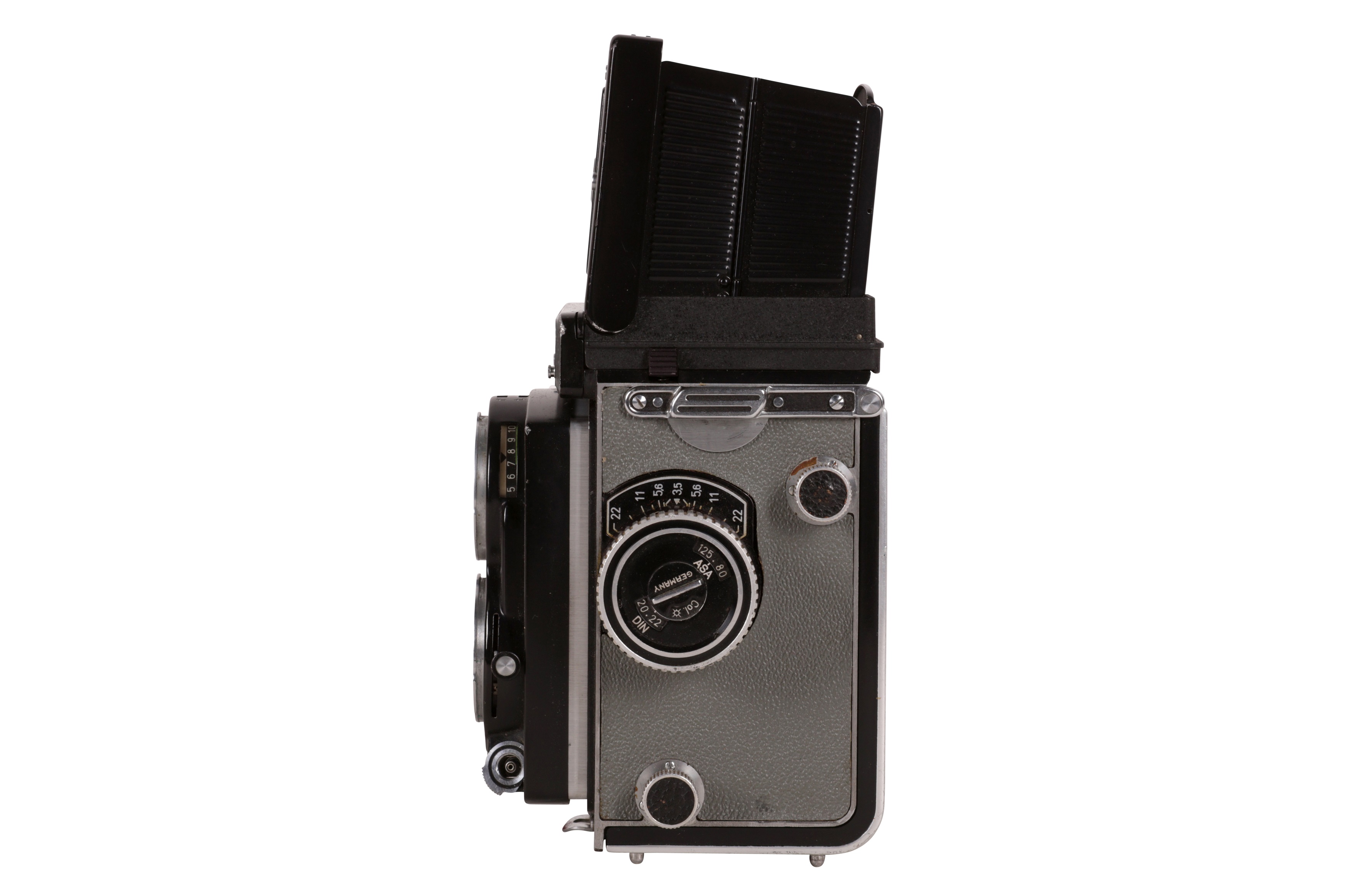 Lot 305 - A Grey Rolleiflex T TLR Camera