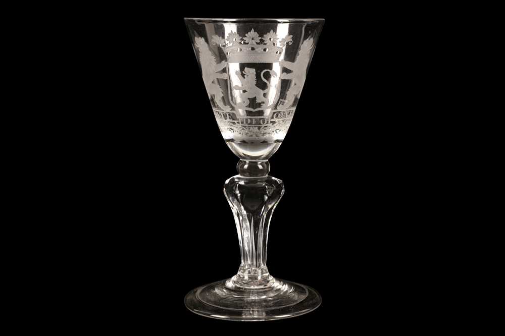 Lot 101 - A DUTCH ENGRAVED DRINKING GLASS OR GOBLET,