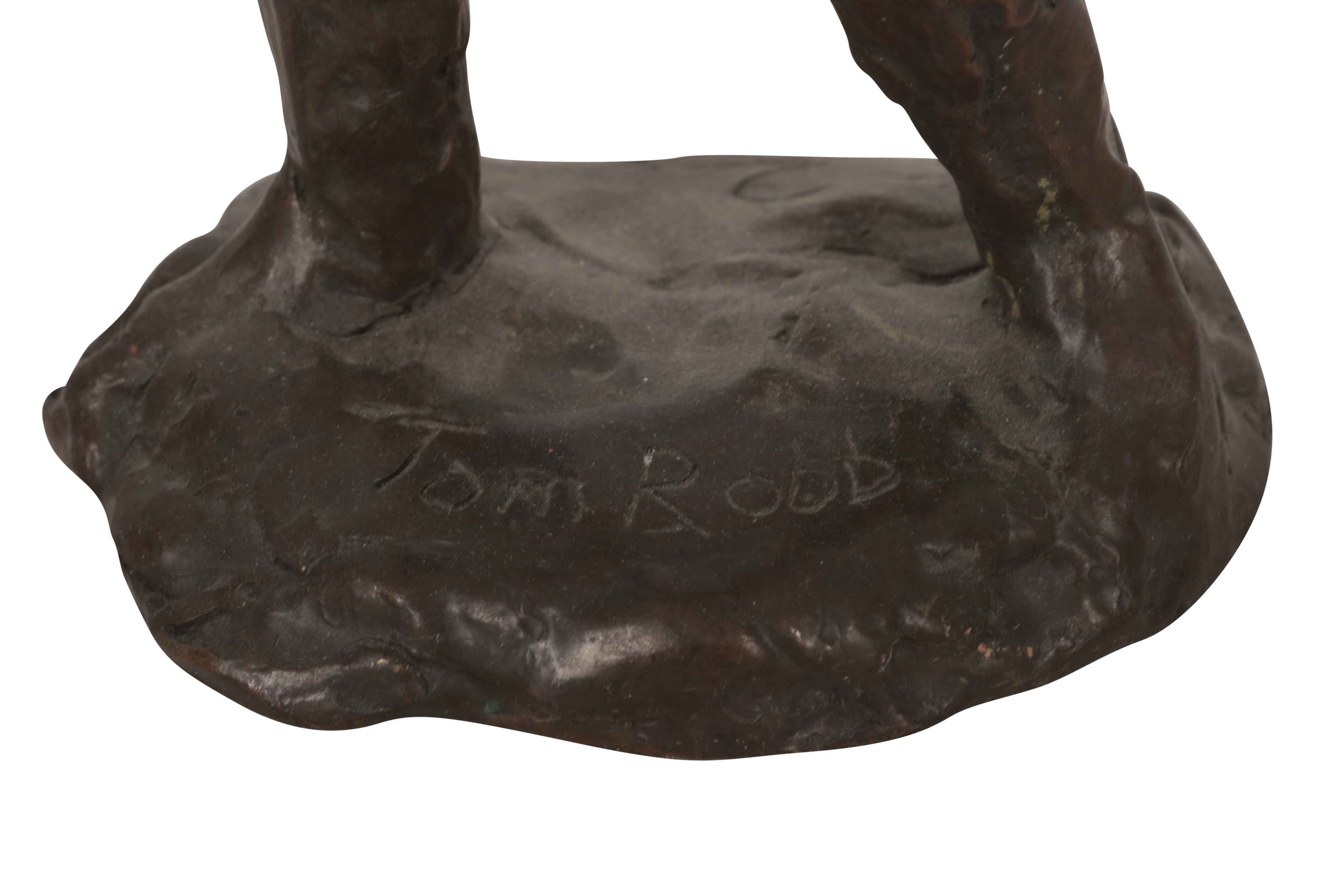 Lot 107 - TOM ROBB (B. 1933)