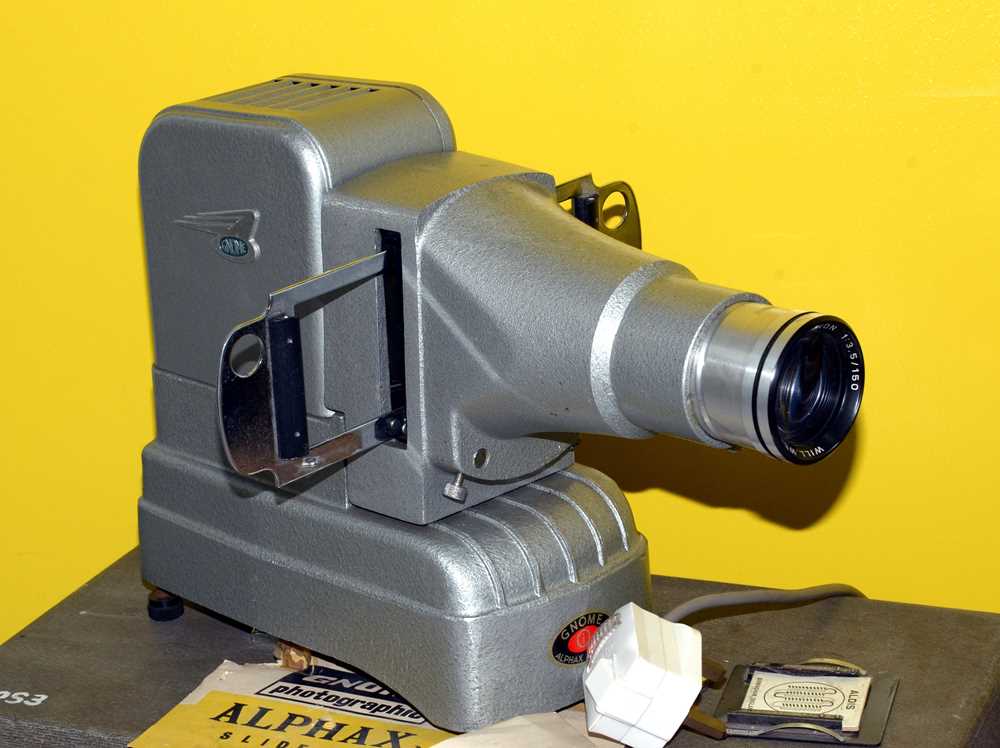 Lot 59 - A Pair of Gnome Alphex 6x6 & 35mm Slide