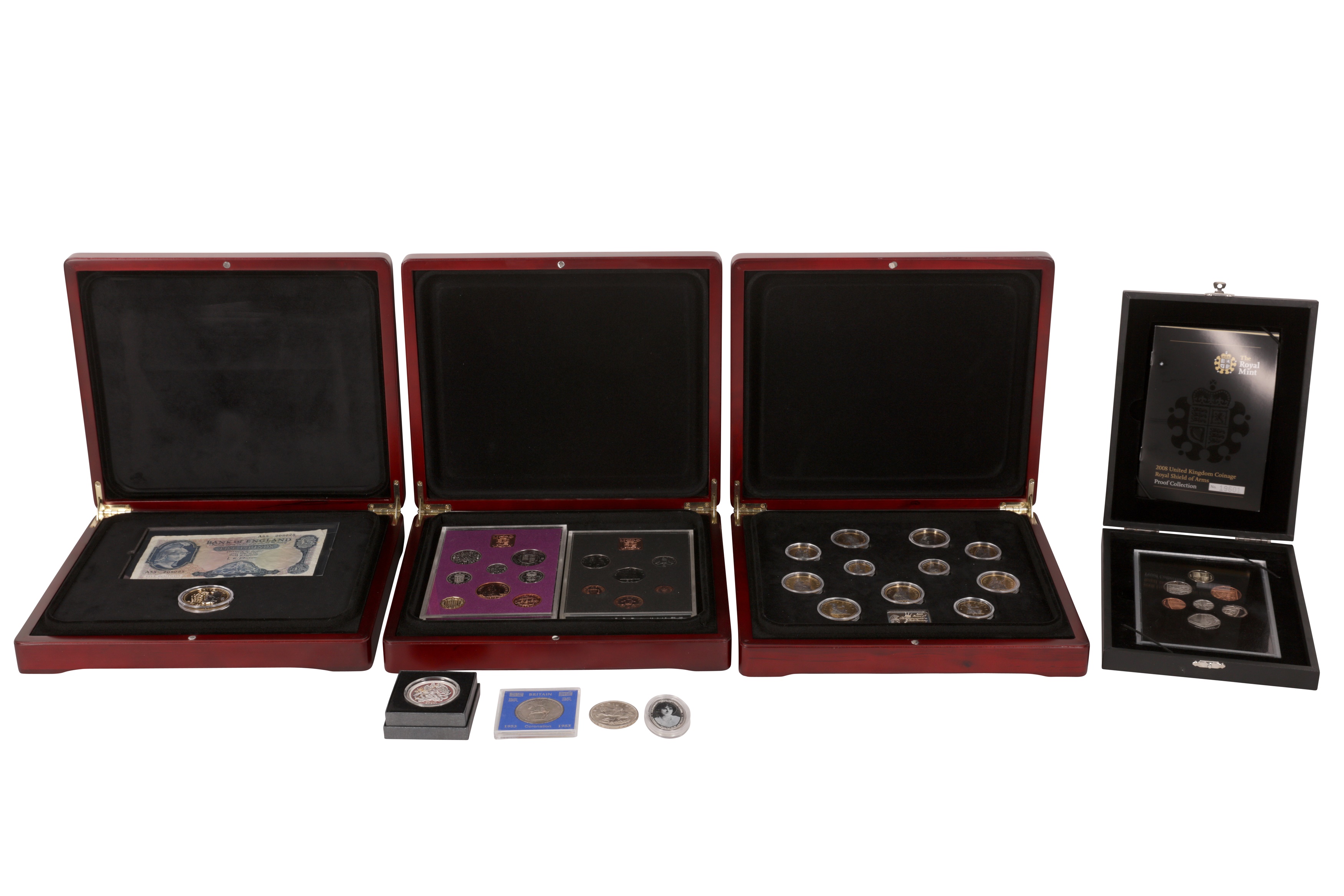 Lot 121 - A COLLECTION OF PRESENTATION COINS AND