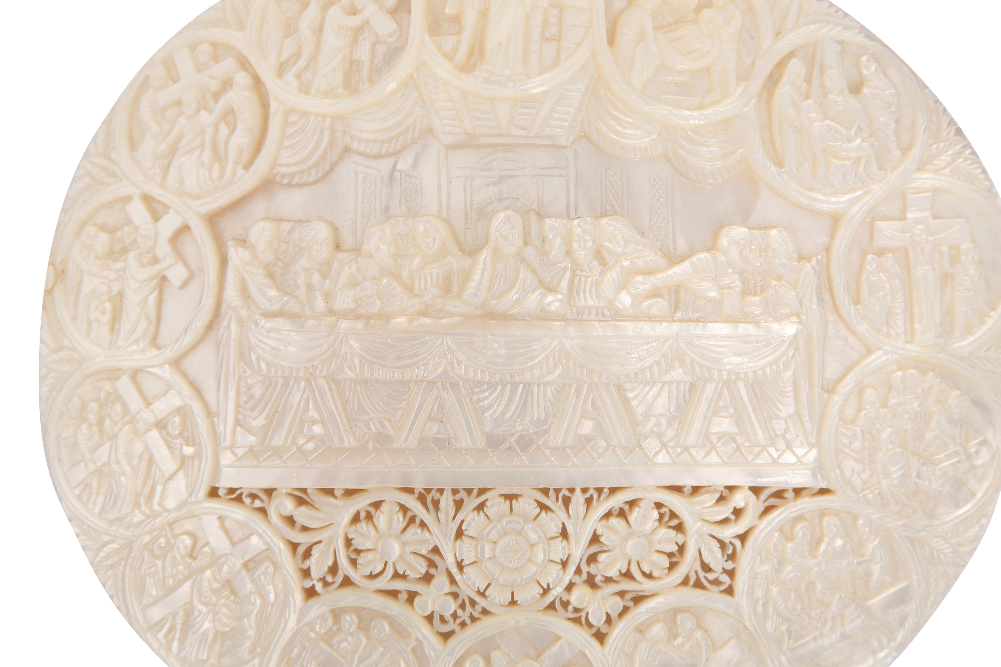 Lot 773 - λ A CARVED AND PIERCED MOTHER-OF-PEARL SHELL