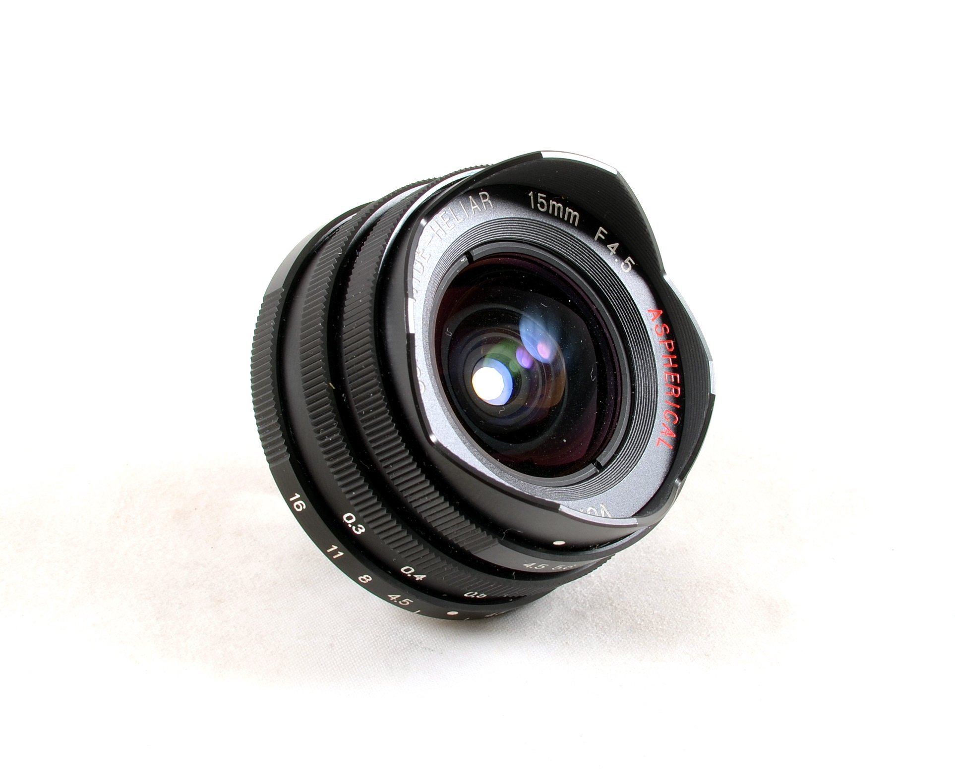 Lot 234 - Voigtlander 15mm f4.5 Super-Wide Heliar Lens